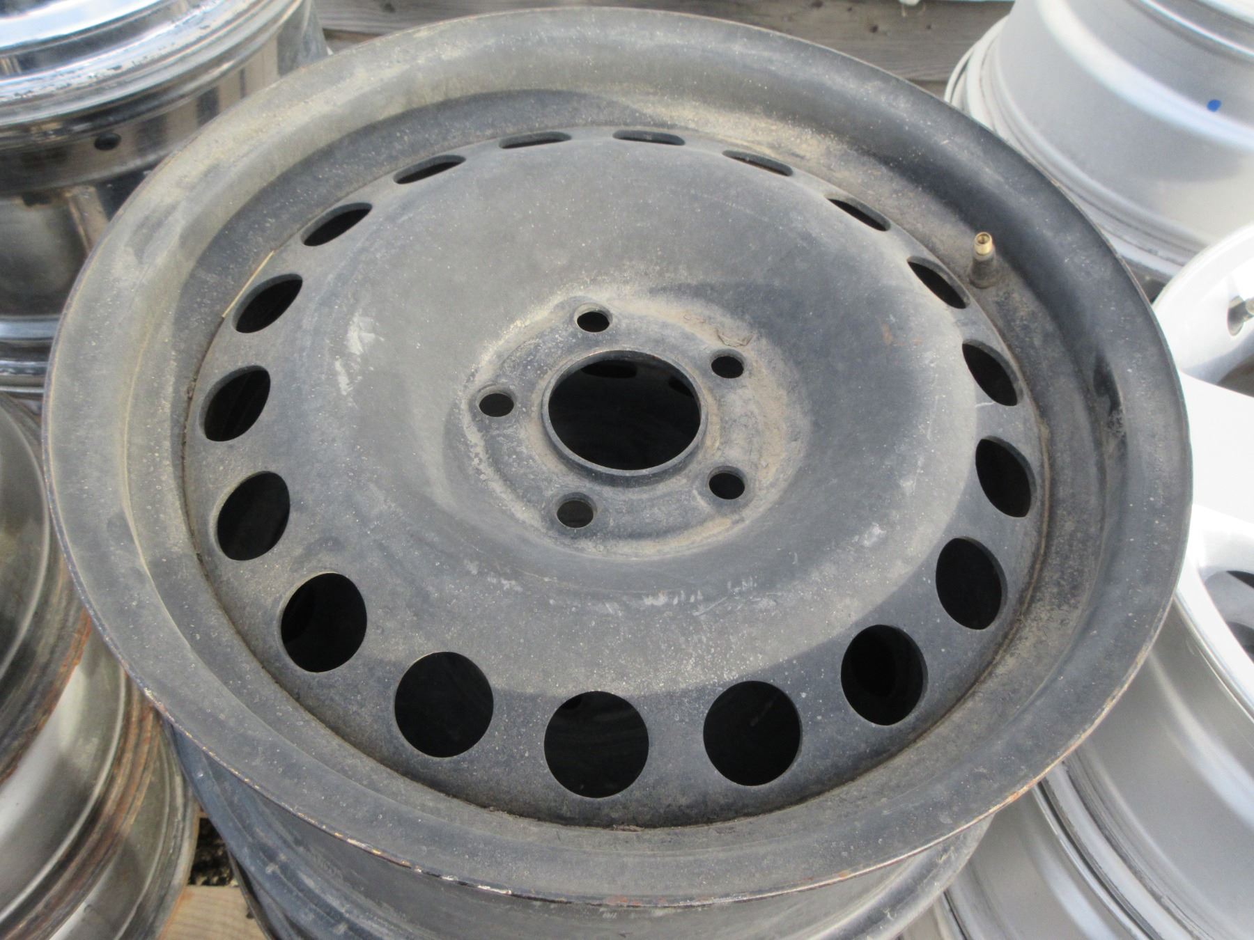 4 - 16" 5 STUD RIMS (BLACK)