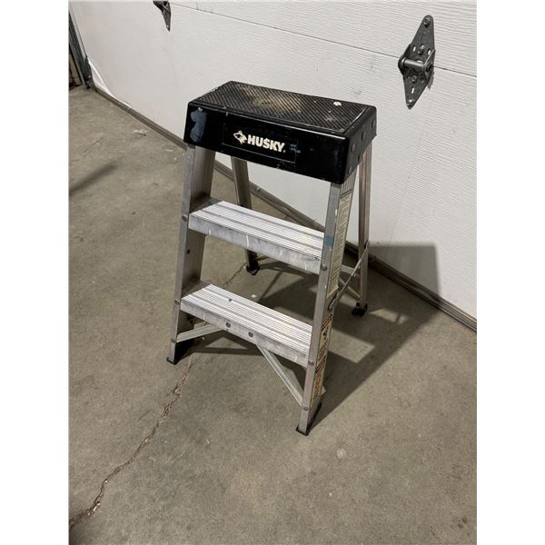 Husky step ladder