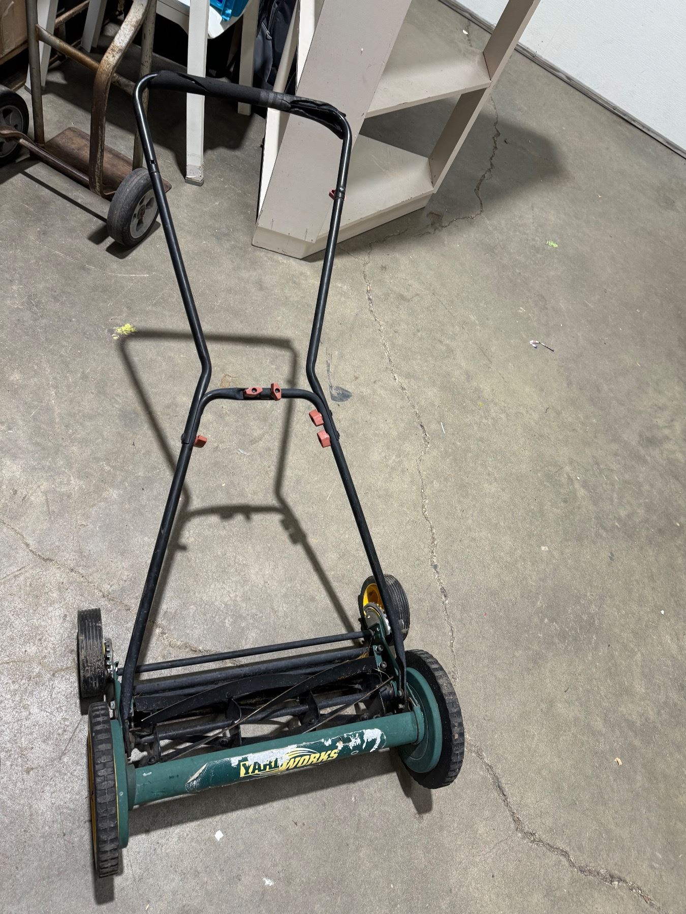 Reel mower