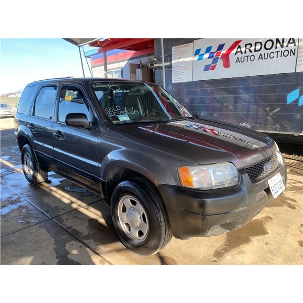 2004 FORD ESCAPE