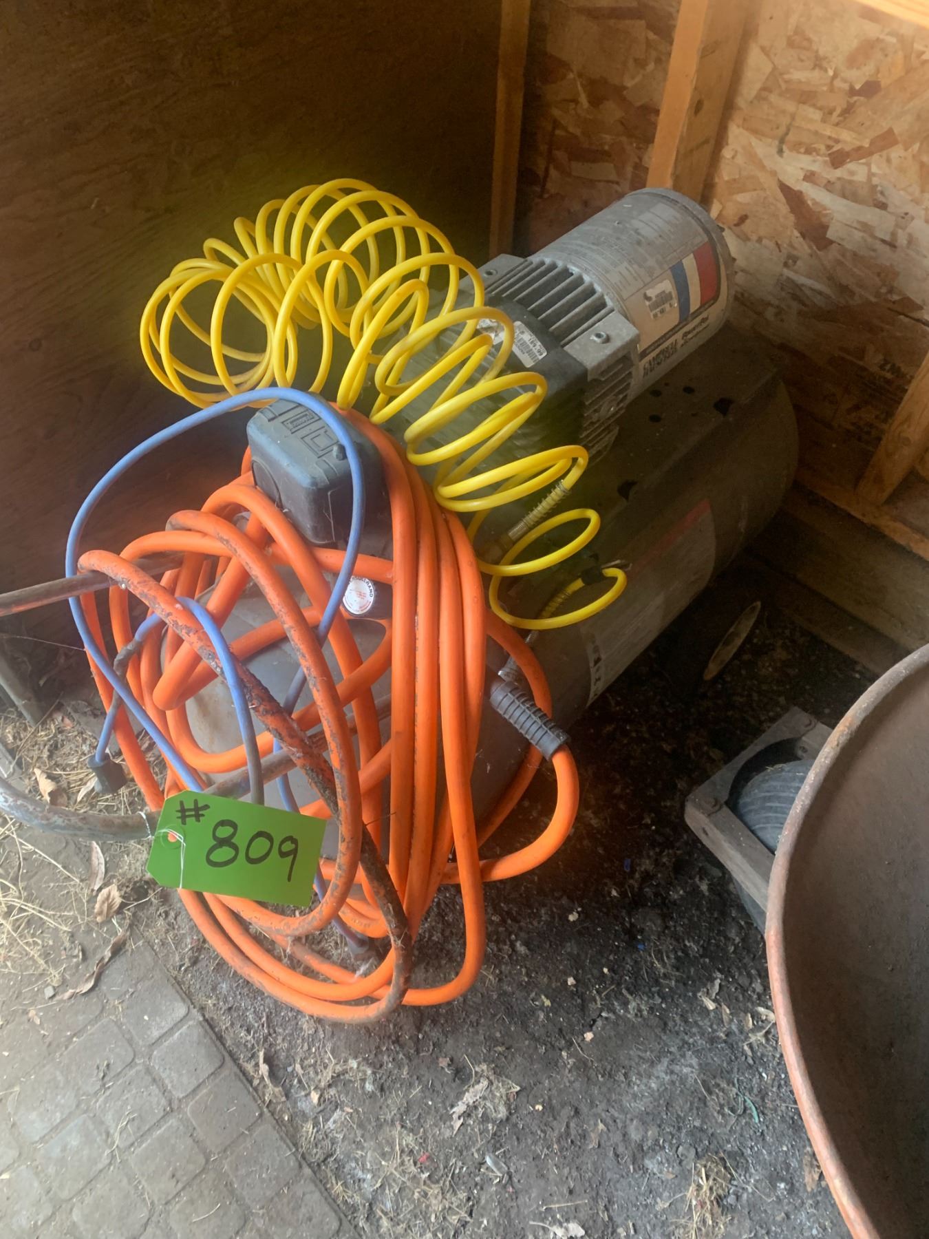 Campbell Power Pal elec. Compressor c/w hose