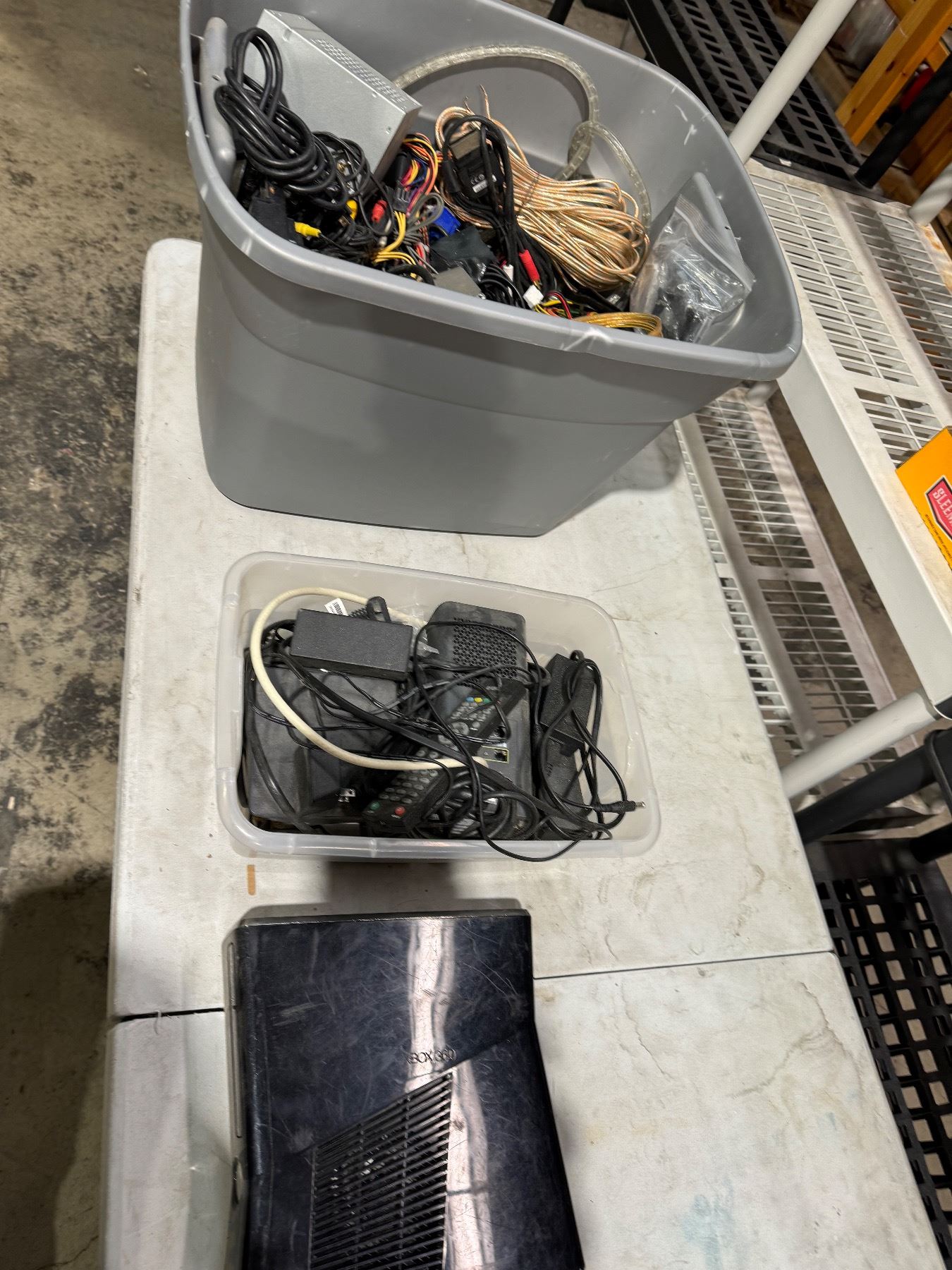 Assorted electronics