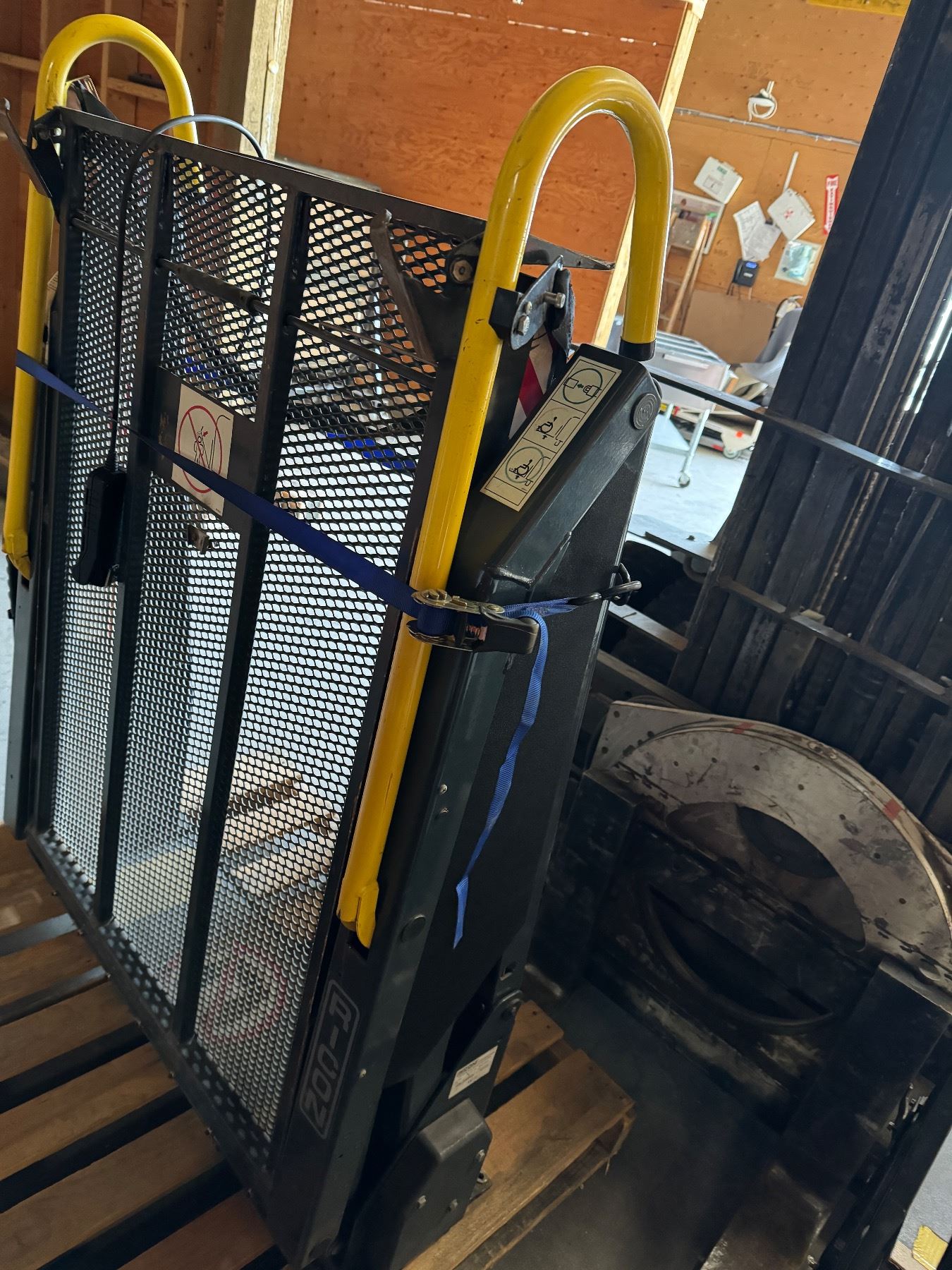 Ricon wheel chair lift for vehicle