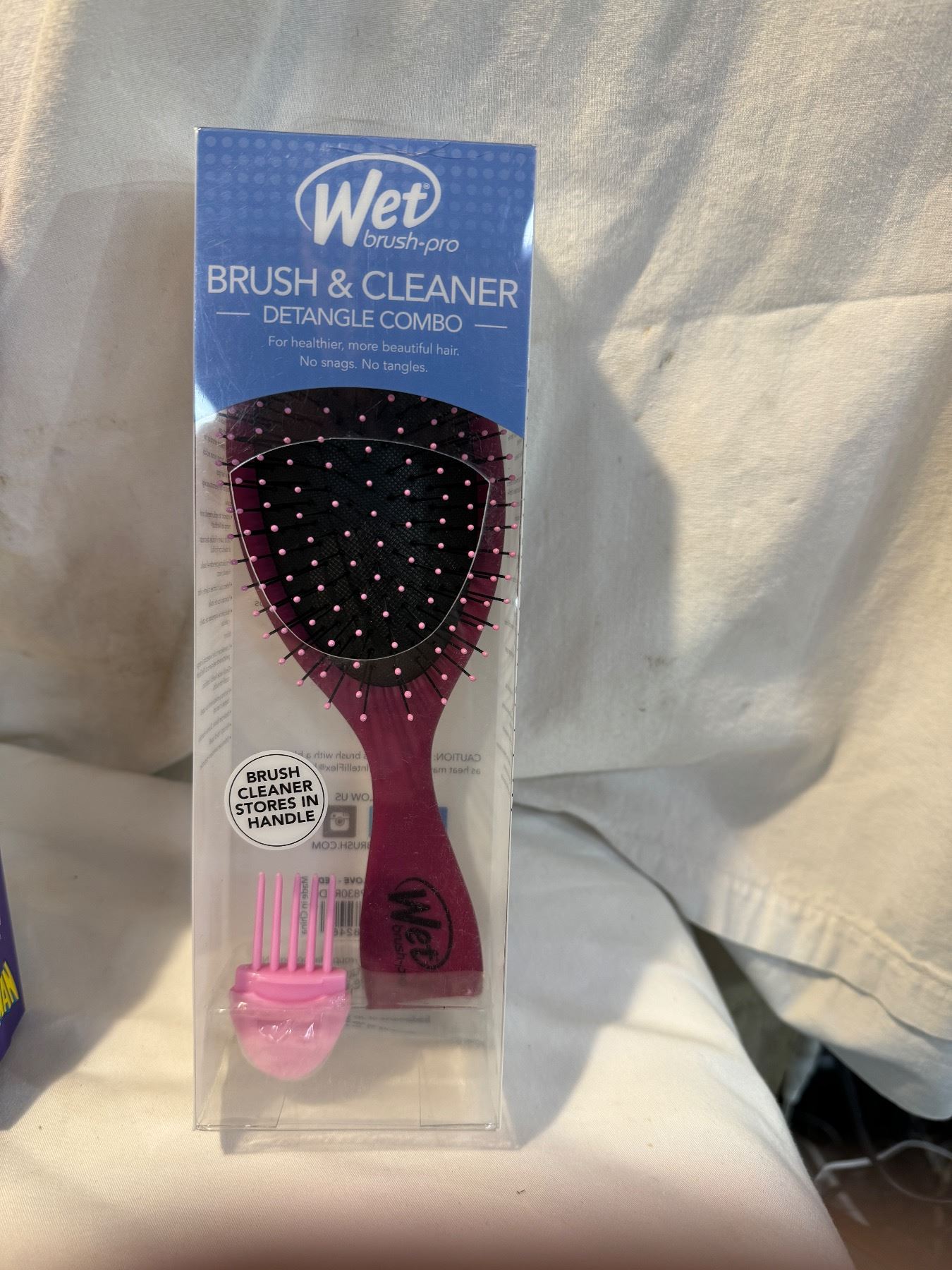 Wet Brush pro brush and cleaner detangling combo