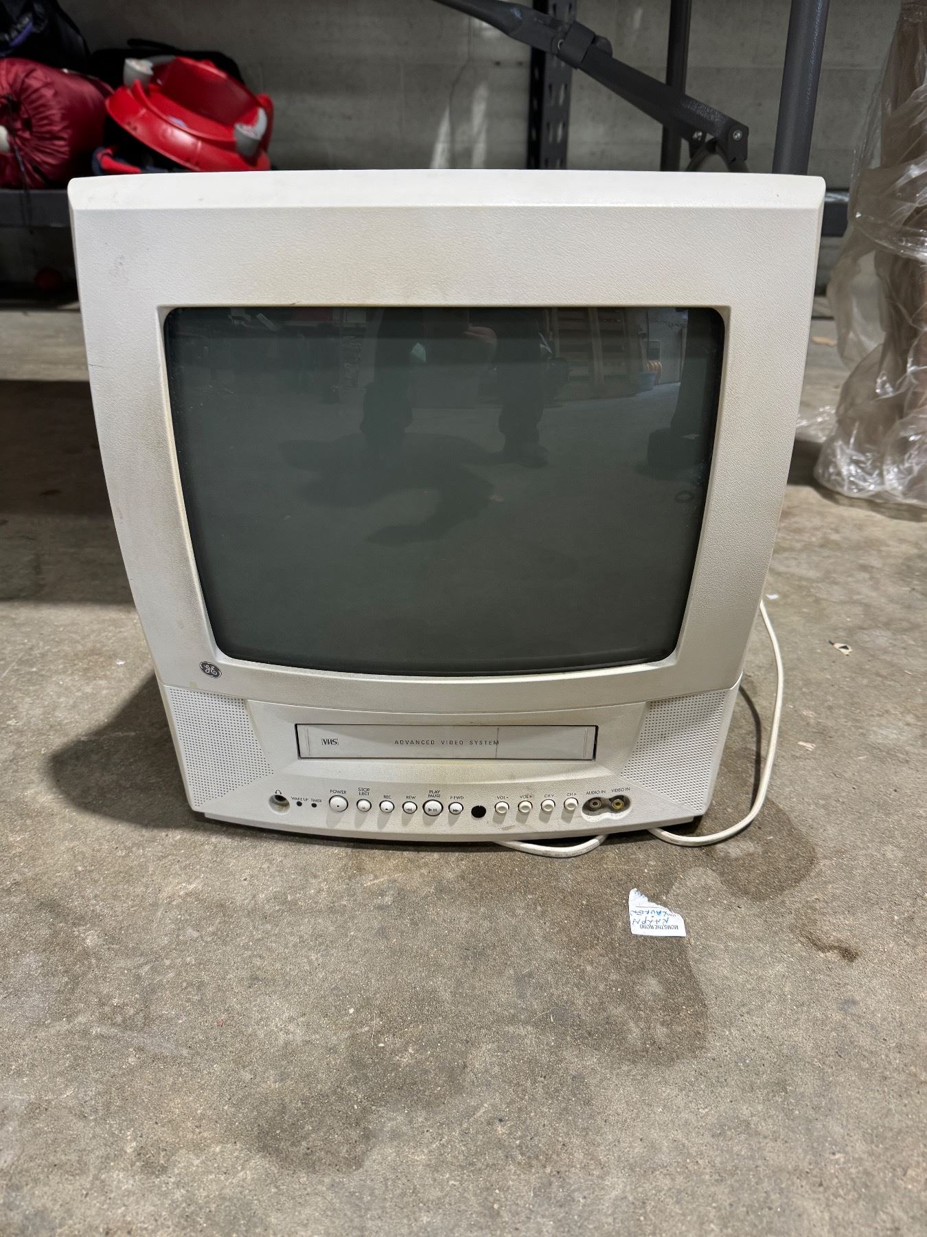 GE tv and vhs player