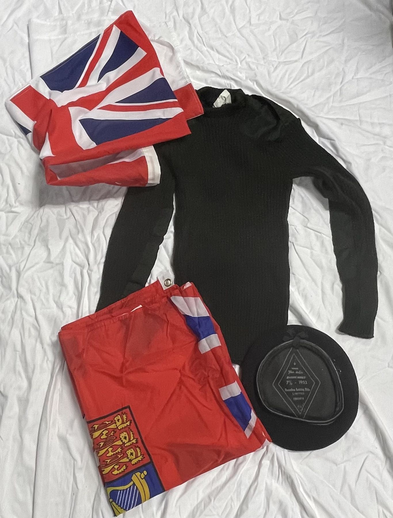 Canadian Army Wool Sweater, Beret & Flag Lot