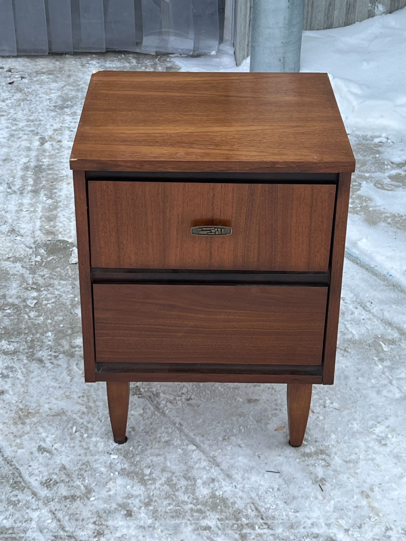 Vintage 2 Drawer Nightstand / Side Table - some wear/use, see photos 16 ...
