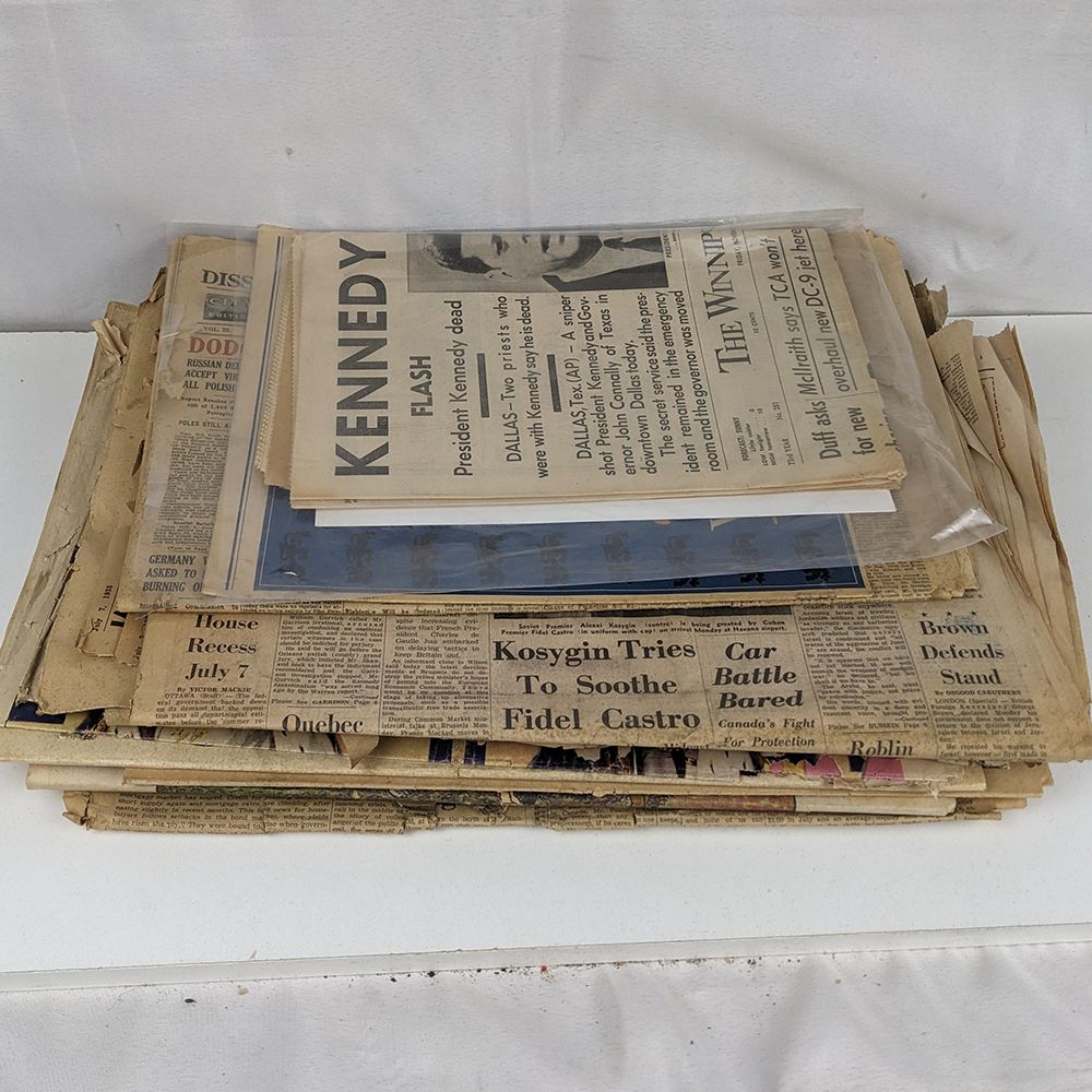Lot of Vintage Newspapers - 1918- 70's