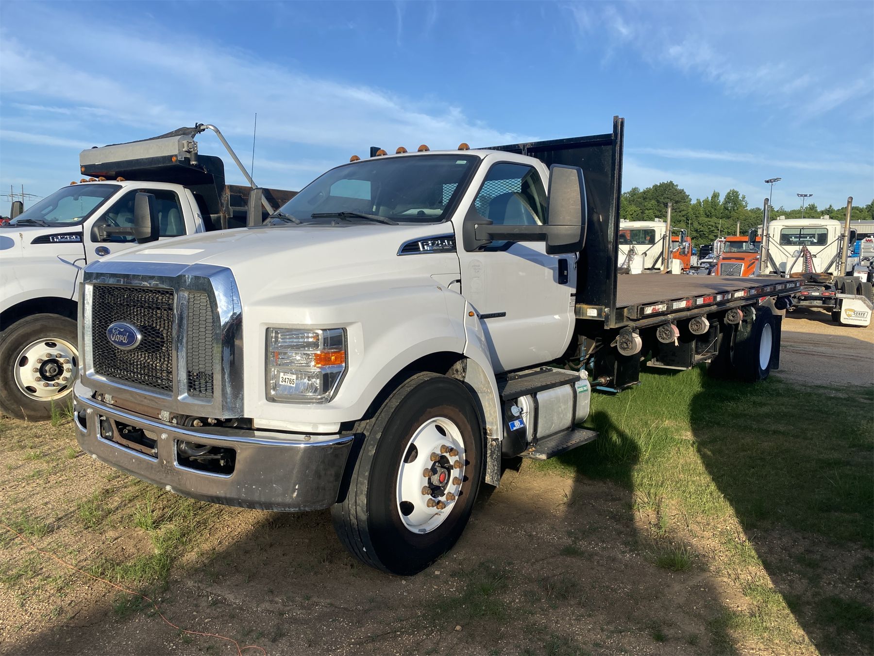 2017 FORD F750 Flatbed Dump Truck - J.M. Wood Auction Company, Inc.