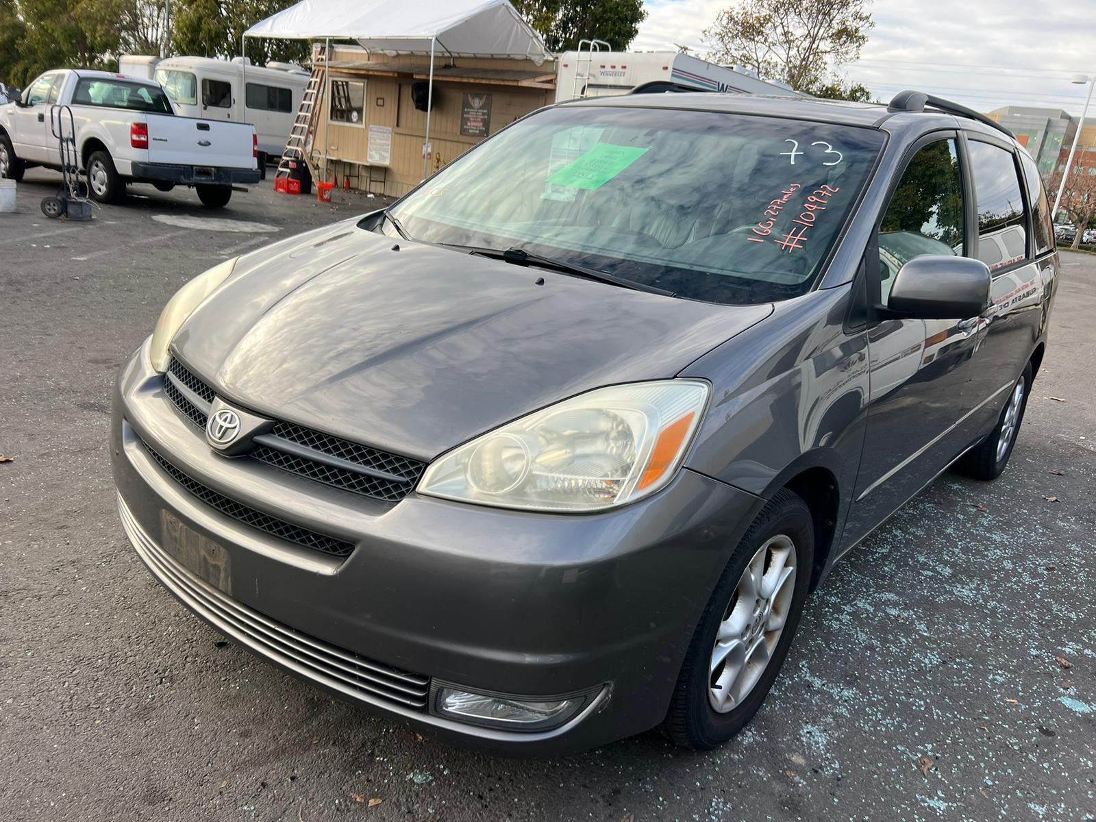 2004 Toyota Sienna