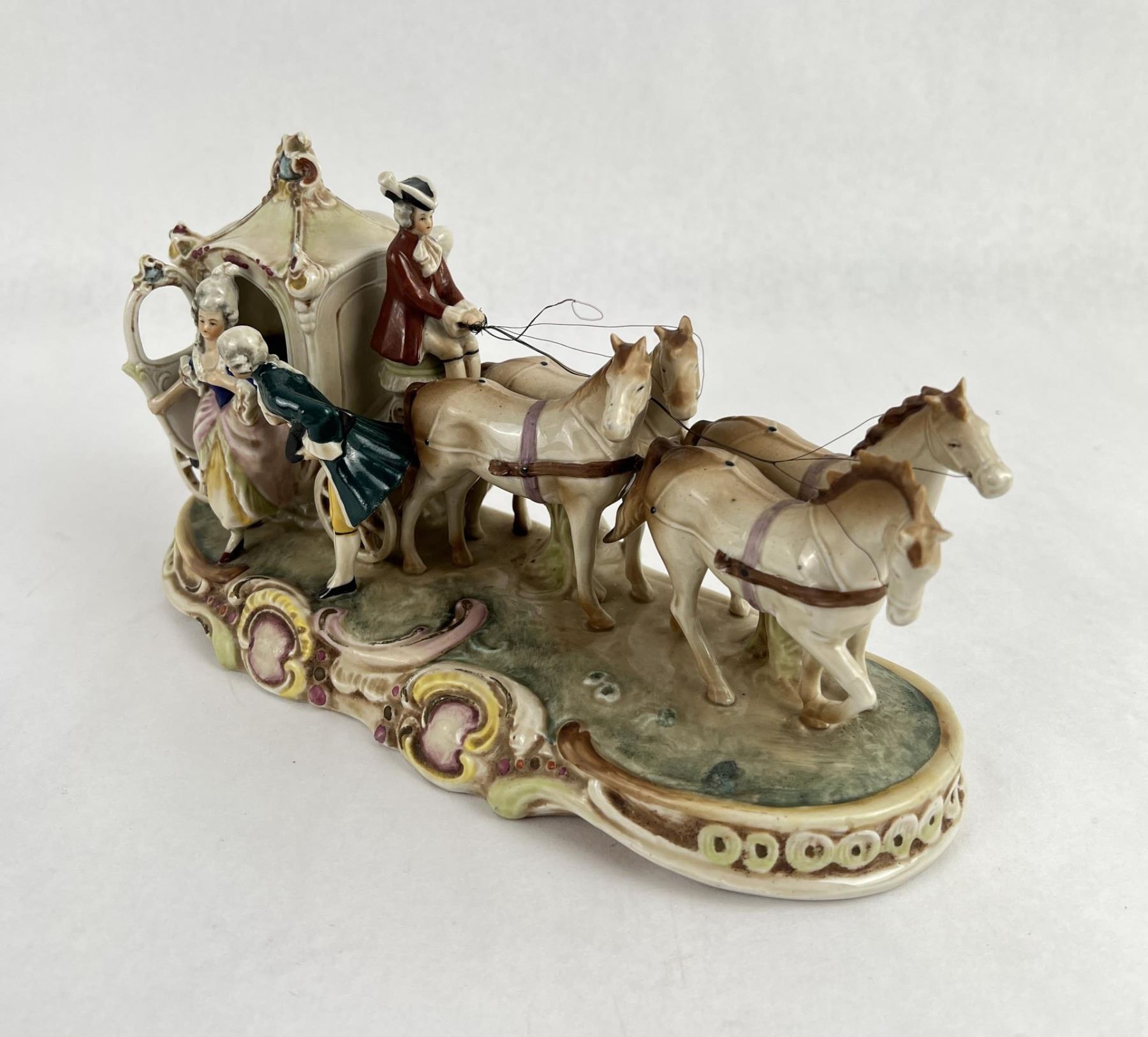 Porzellanfabrik Unger Schneider & Cie Carriage
