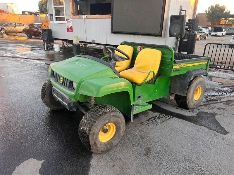 0000 JOHN DEERE GATOR