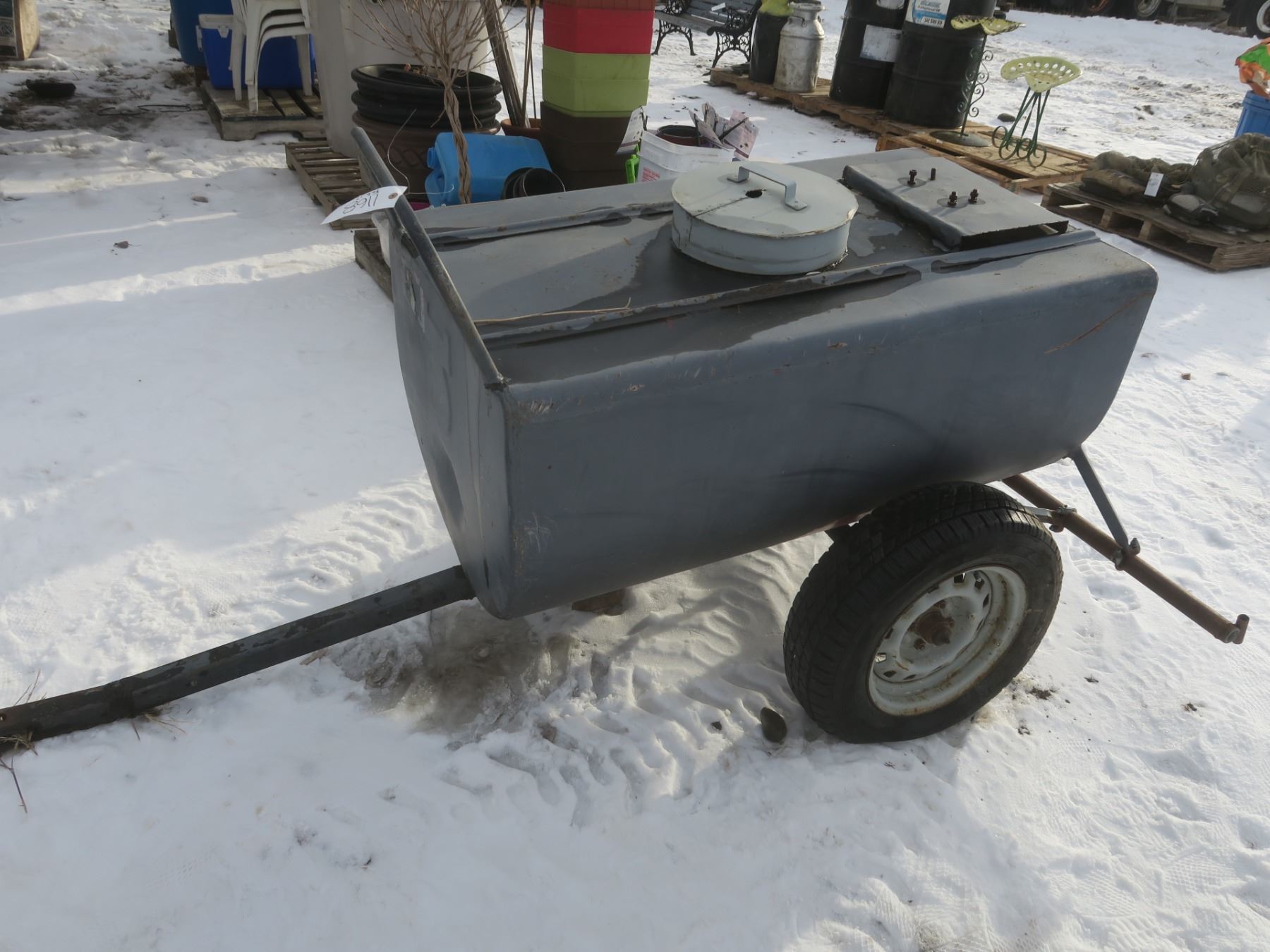 steel non-potable water tank on wheels with water nozzle - Schmalz Auctions