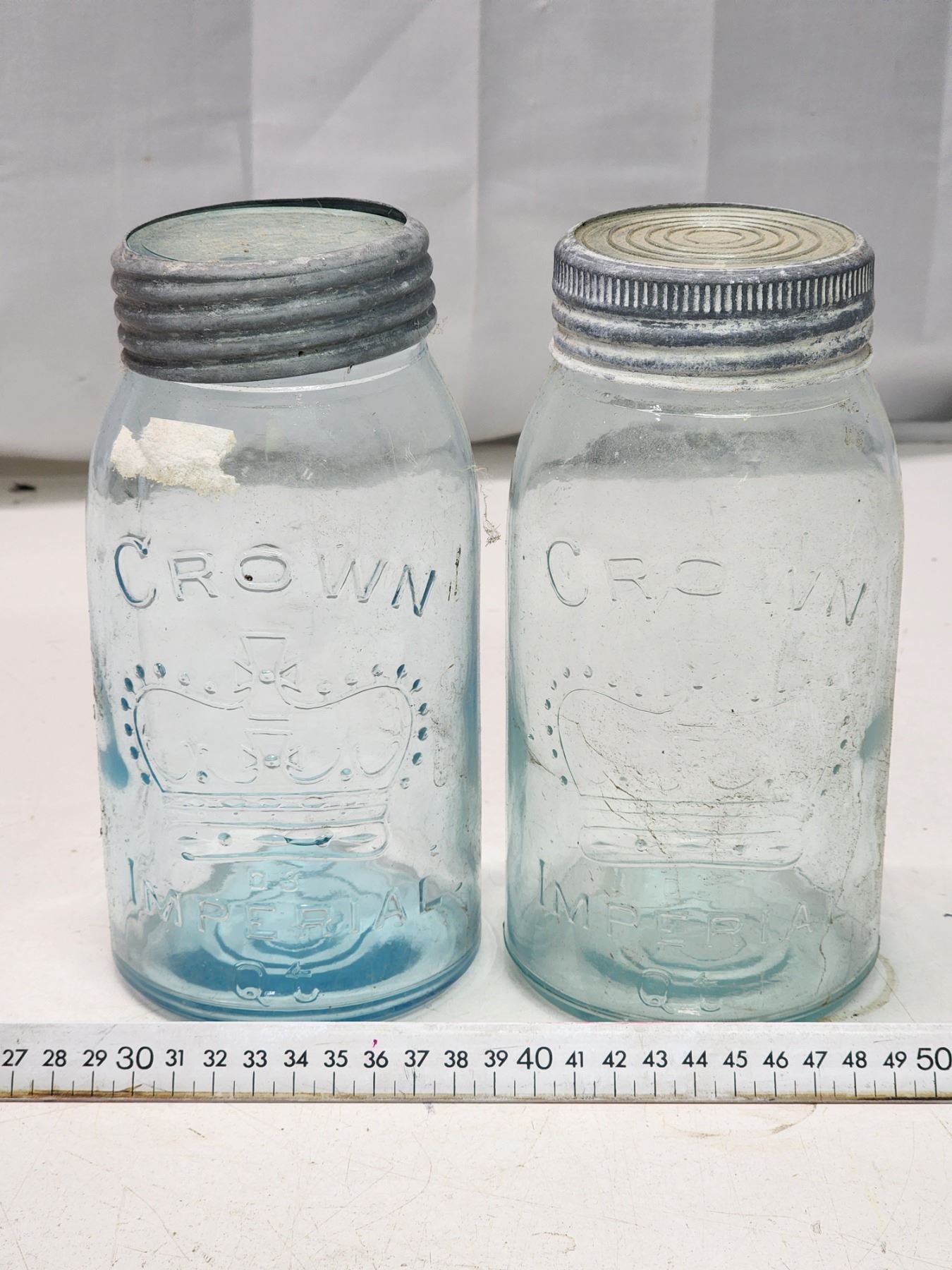 2 Colored glass "Crown" mason jars - Schmalz Auctions