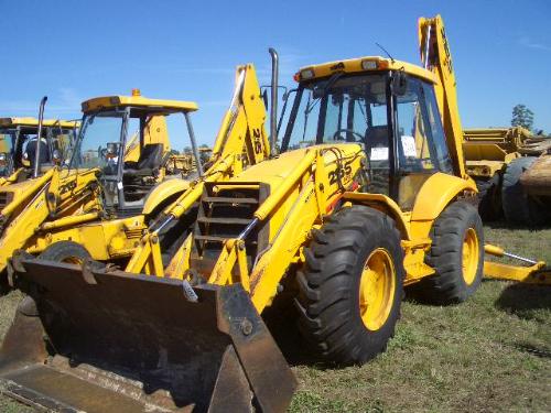 JCB 215S 4X4 LOADER BACKHOE - J.M. Wood Auction Company, Inc.