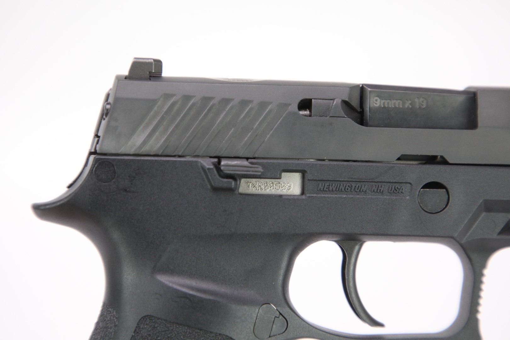 Sig Sauer P320 Texas Rangers Striker Fired Semi Auto 9mm Luger Pistol & Box