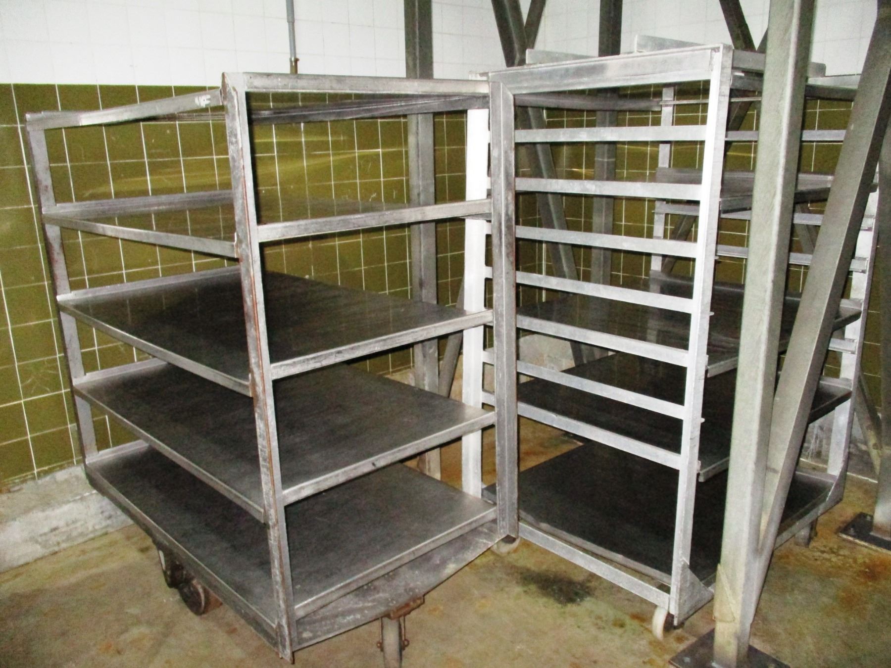 MULTI PLATFORM CARTS