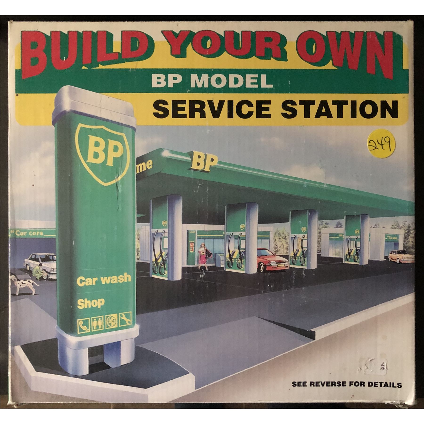 BP Service Station Model Kit