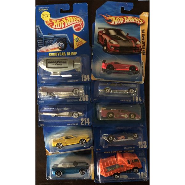 10 Hot Wheels