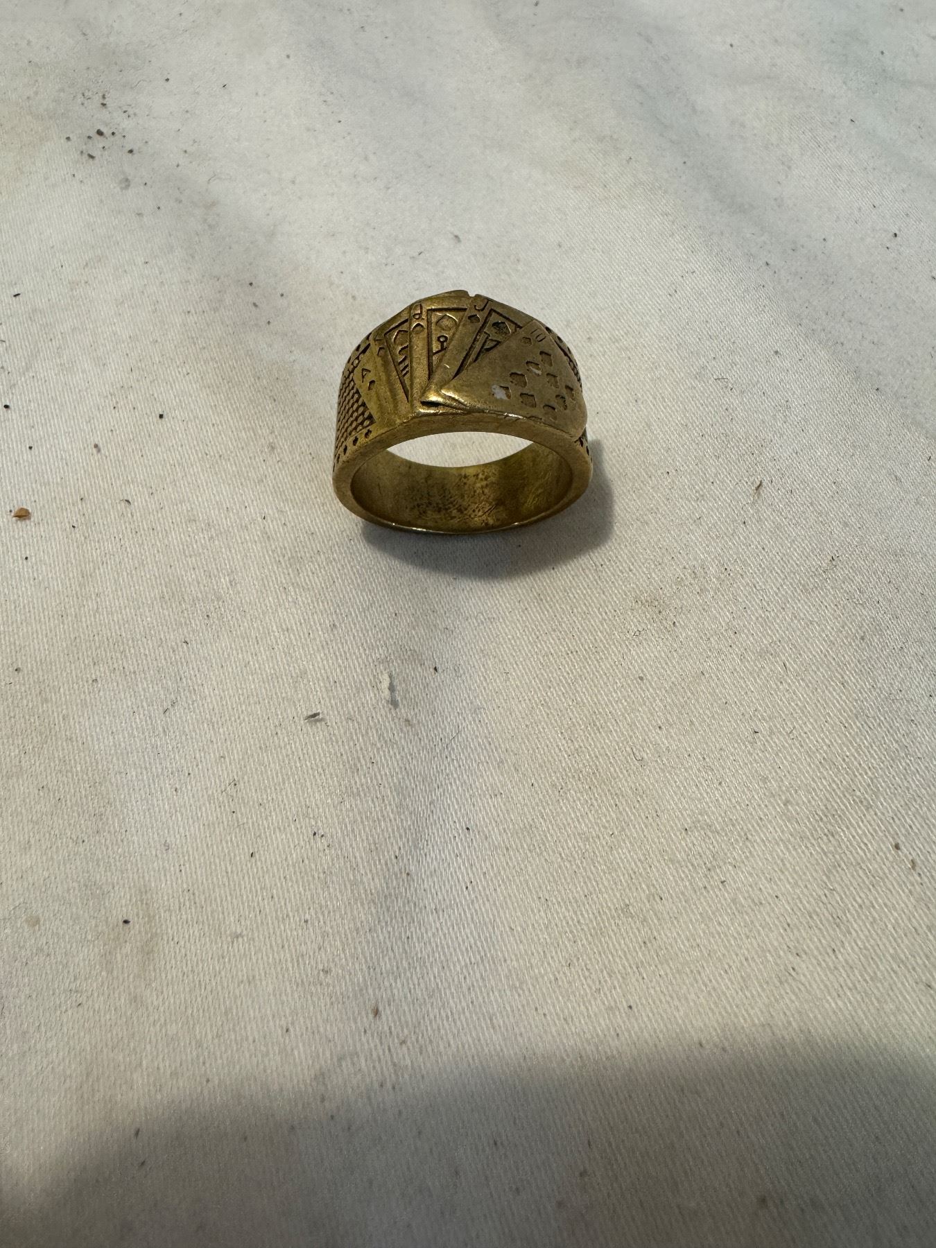 Ring stamped 18k