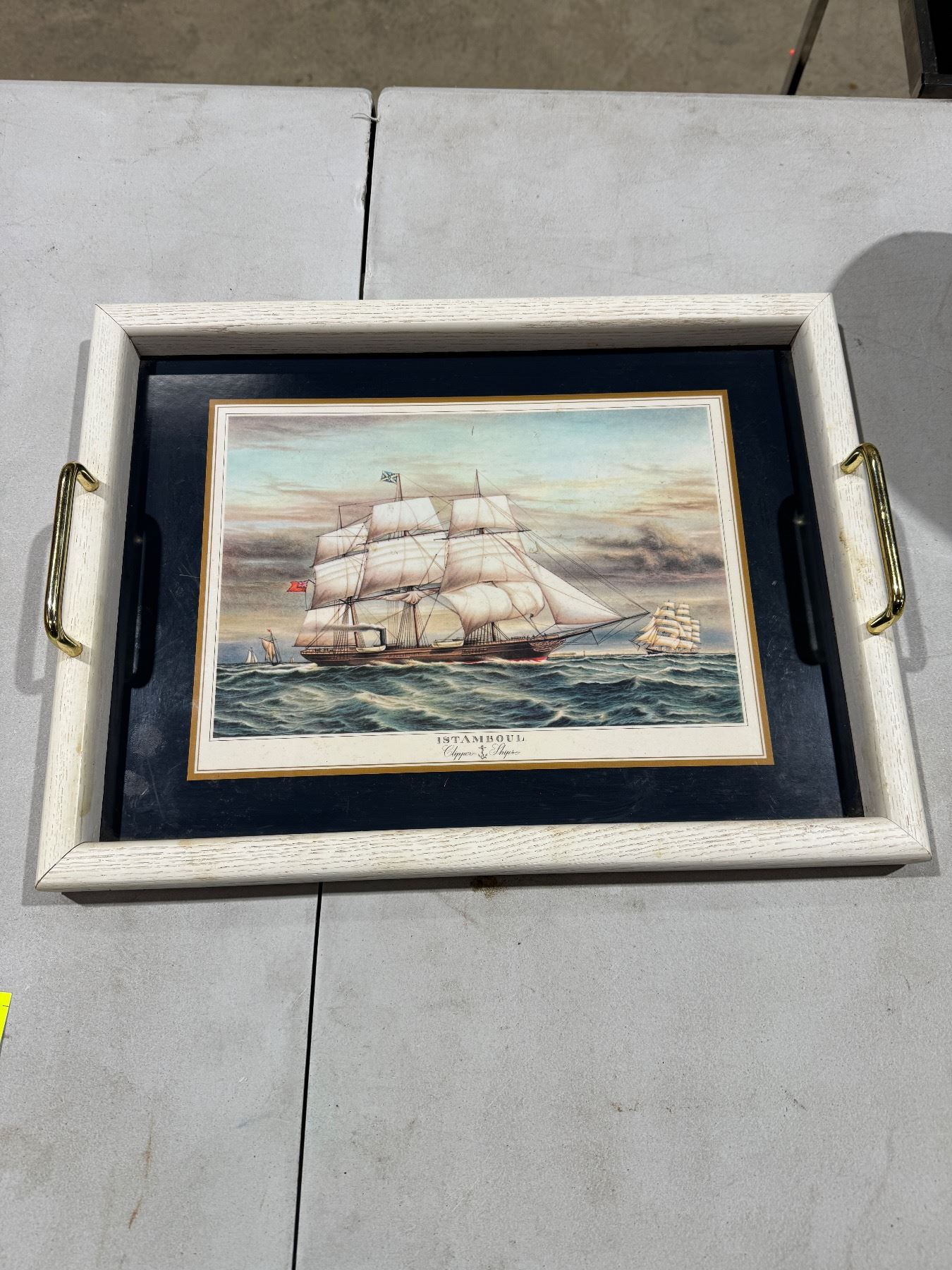 Ship tray