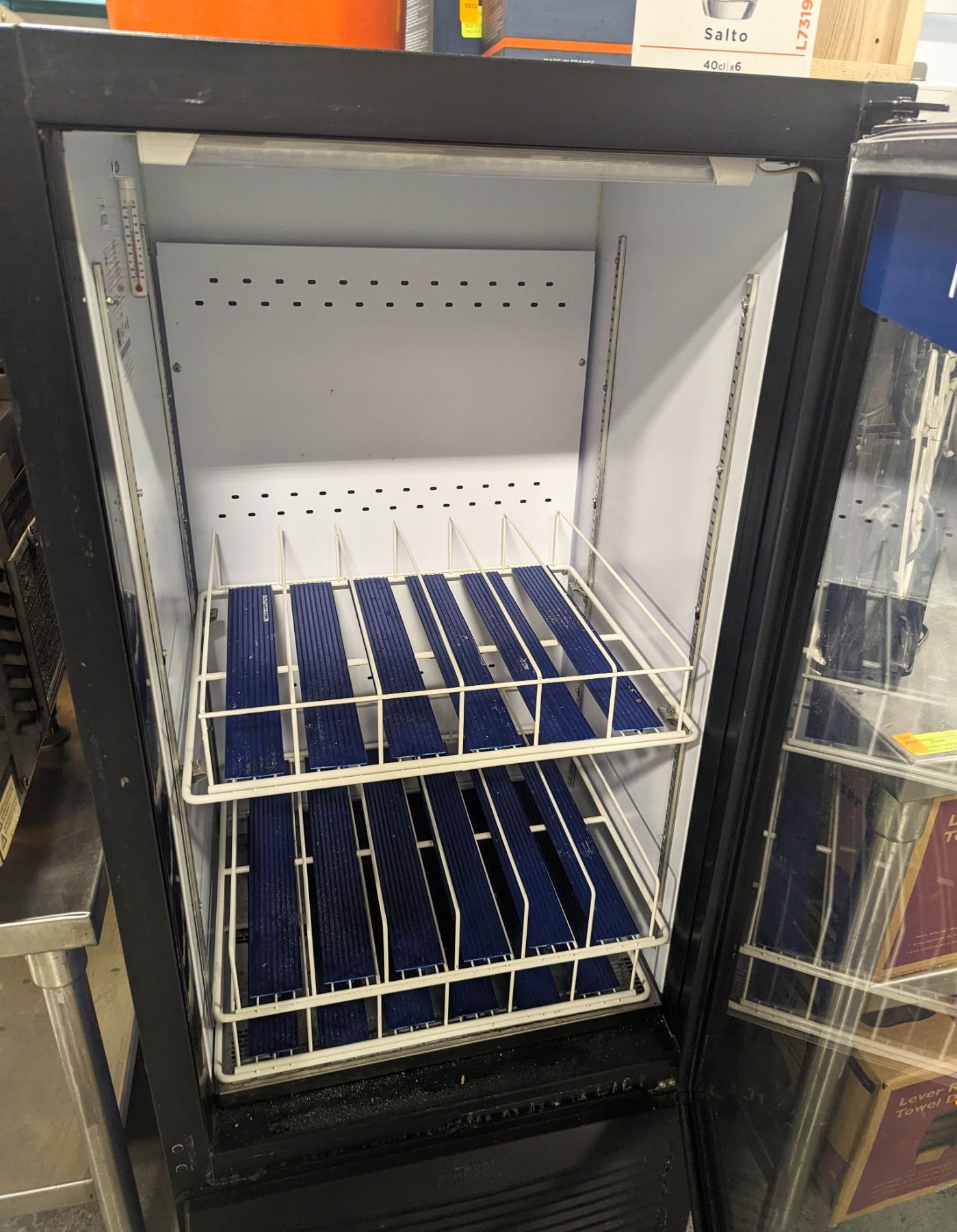 QBD COMMERCIAL PEPSI REACH IN DISPLAY COOLER