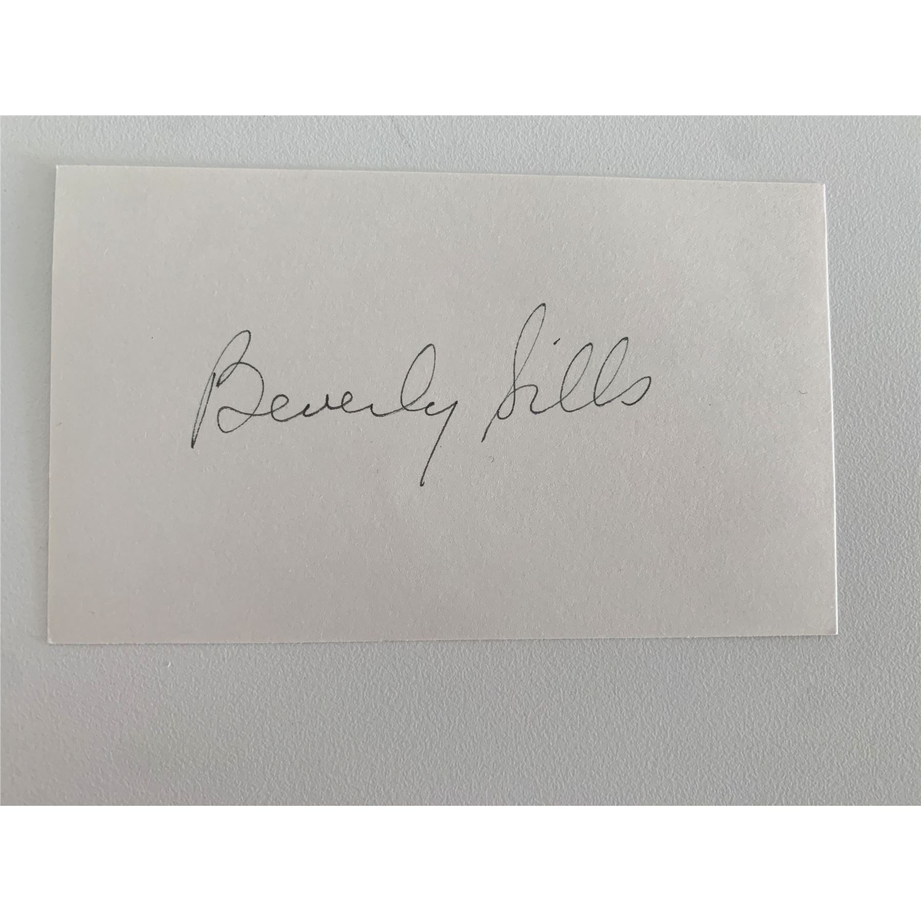 Opera singer Beverly Sills original signature