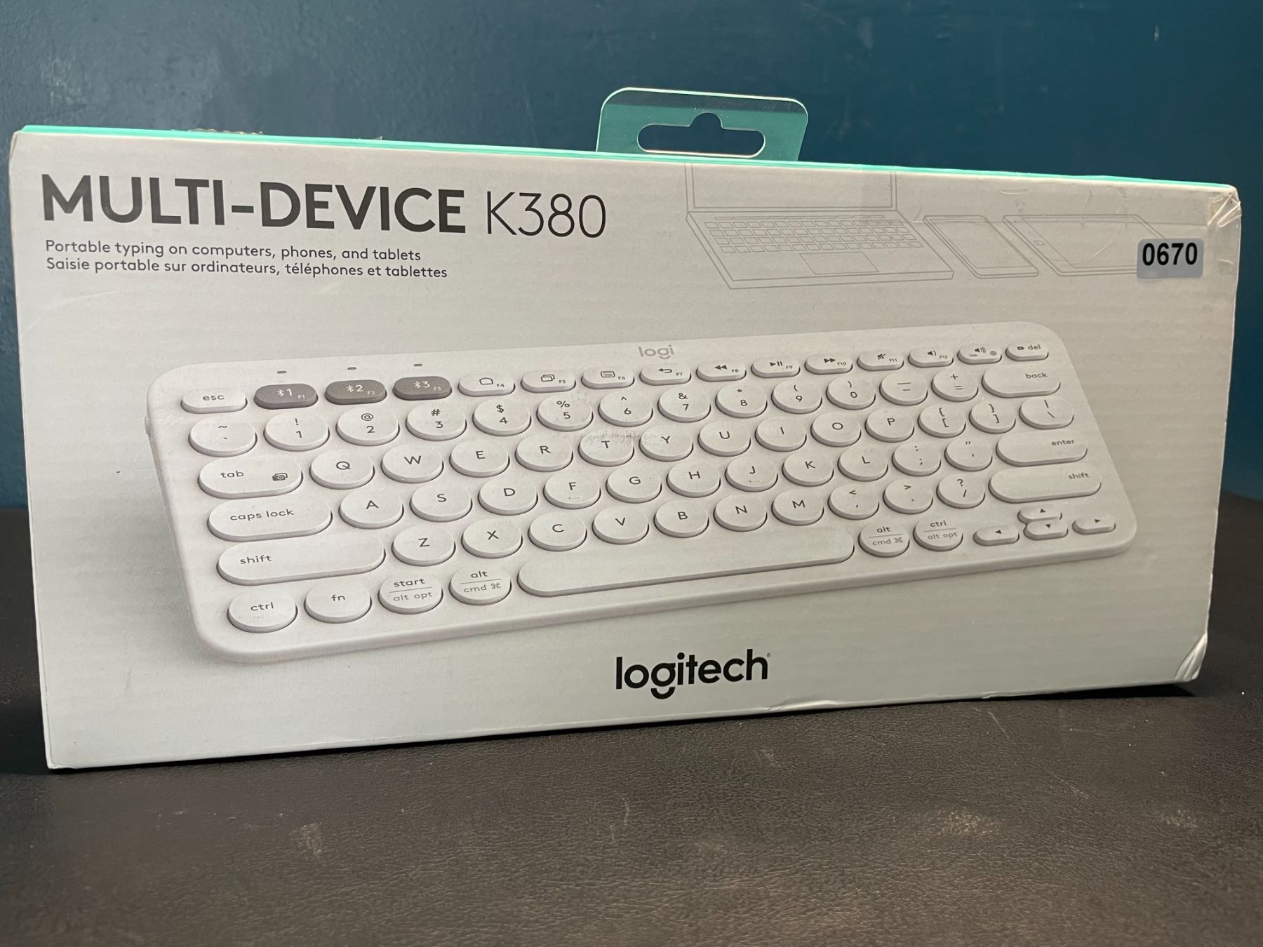 Lot of 1 Logitech Multi-Device K380 Keyboard - White