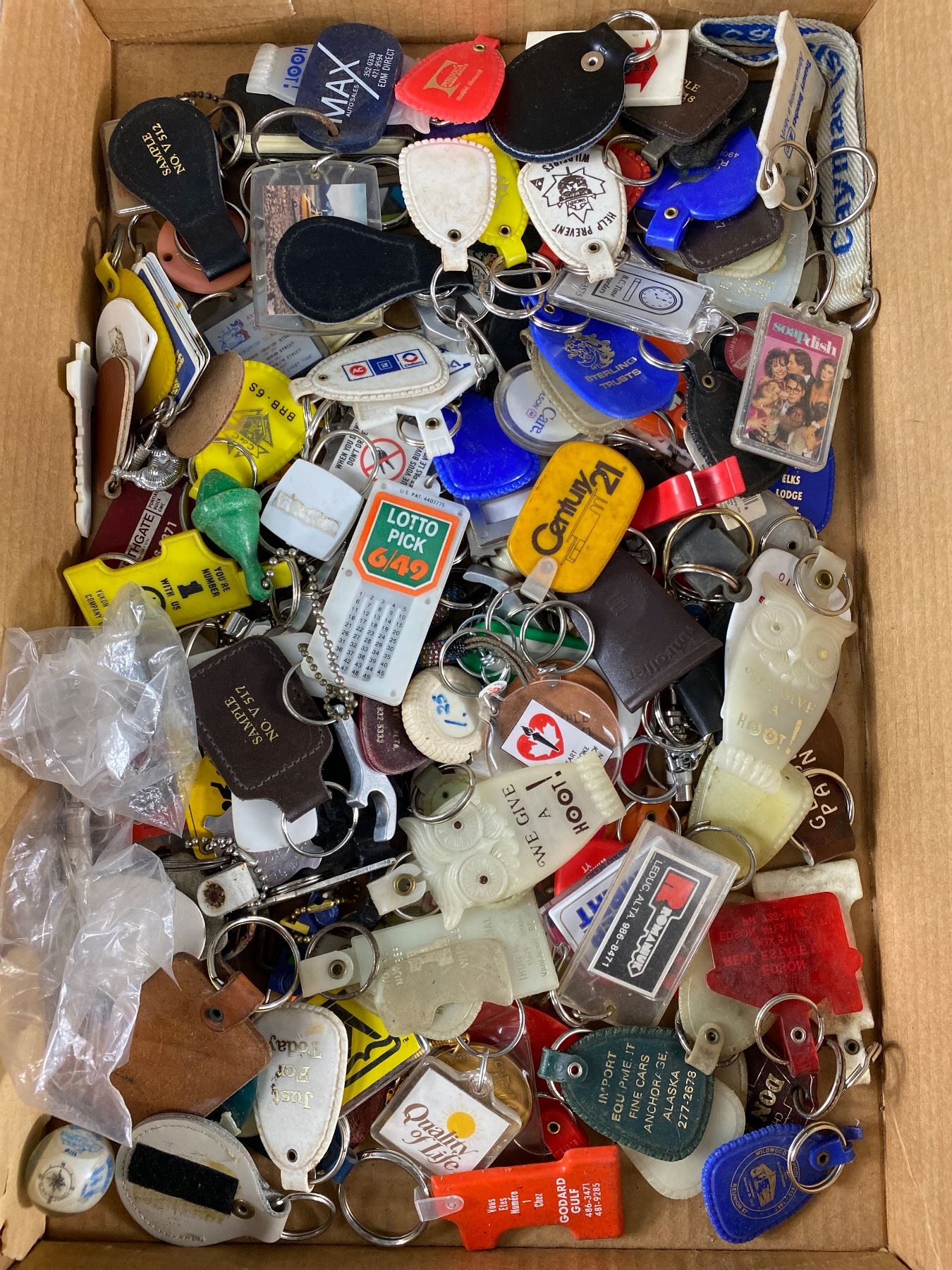 Lot Of Vintage Collectible Key Chains