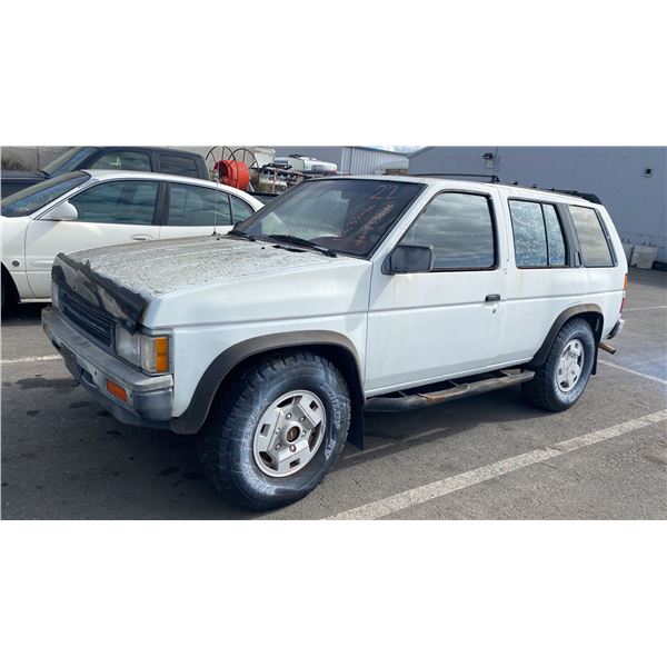 1990 Nissan Pathfinder