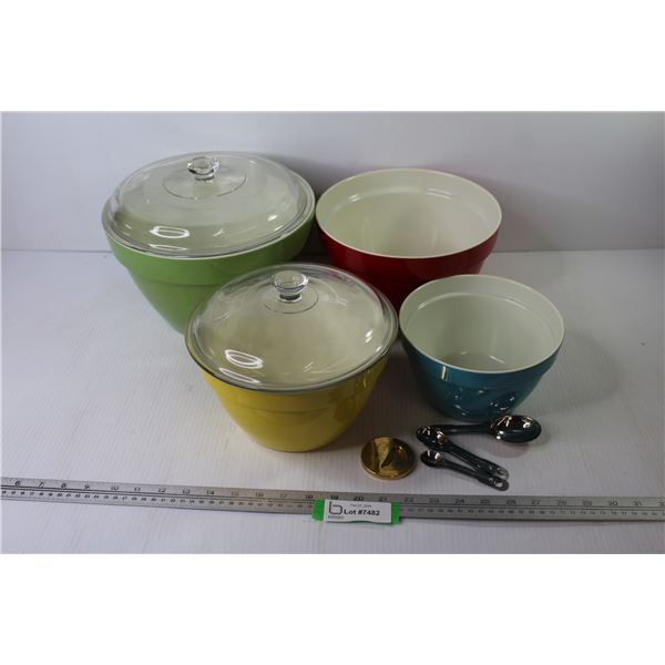 4 Mixing Bowls 2 Glass Lids Measuring Spoons Bottle Opener
