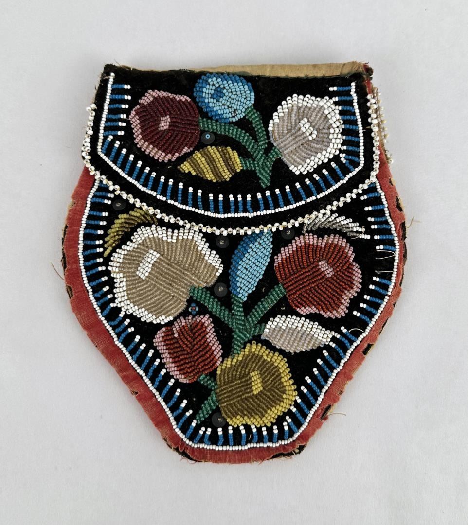 Iroquois Native American Indian Beaded Pouch