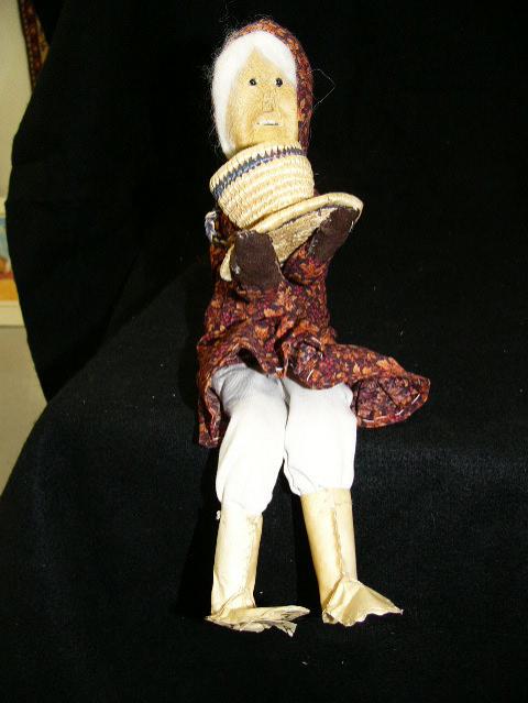 CHOICE on 2 Chevak dolls by Ursula Paniyak of old women in calico dress ...
