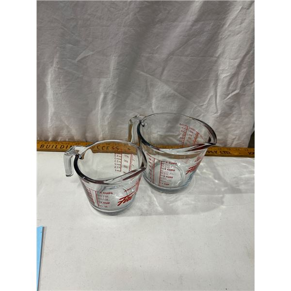 Fire king measuring cups