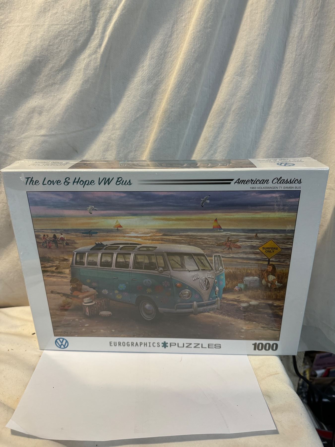 Sealed 1000 pc puzzle