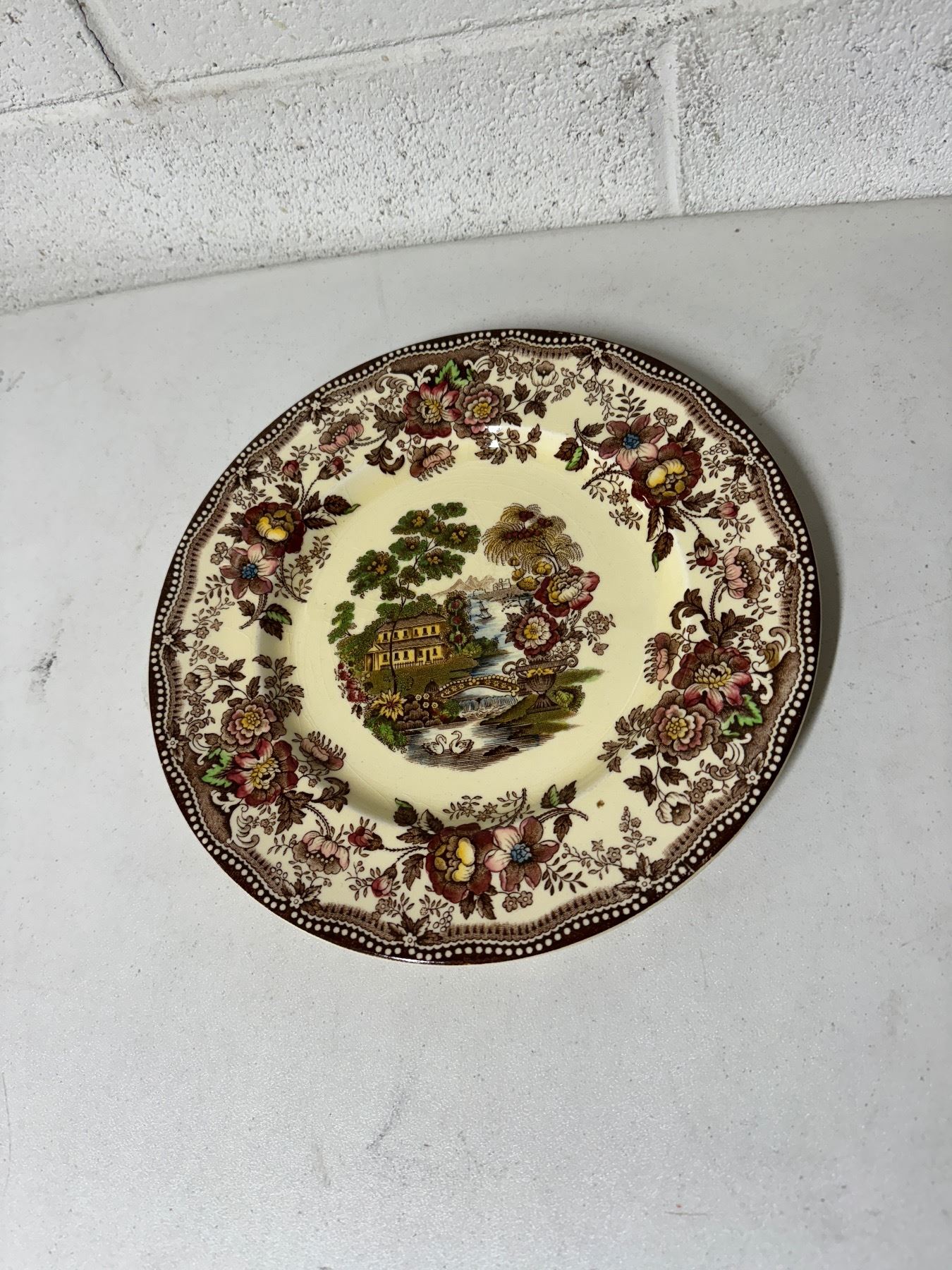 Clarice Cliffe "tonquin" plate