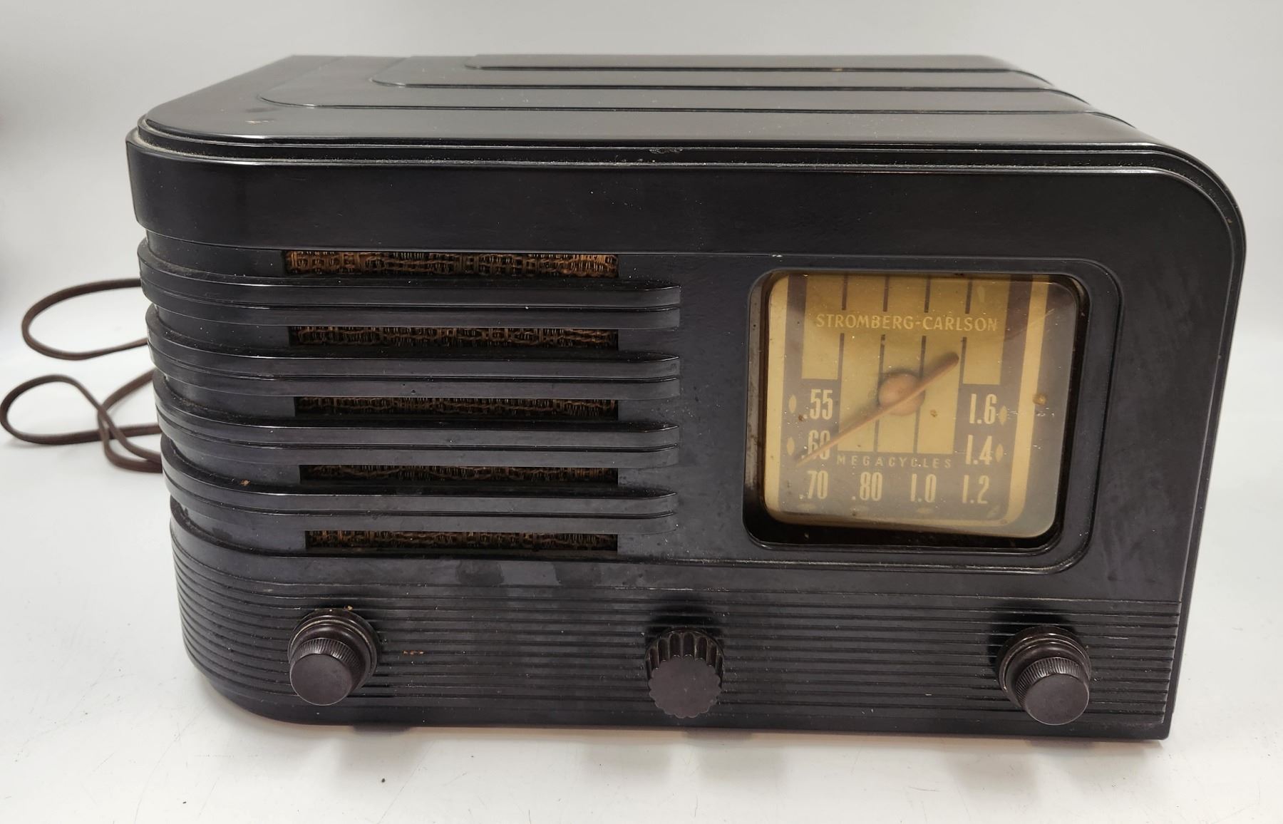 Vintage Bakelite Stromberg-Carlson Radio