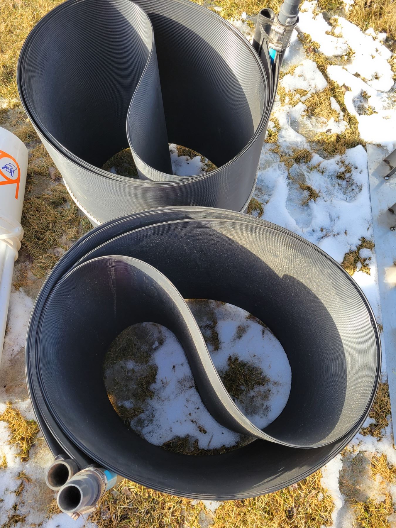 Swimming pool: 2 solar panels, floating pool cover, pool cover; 1 salt ...