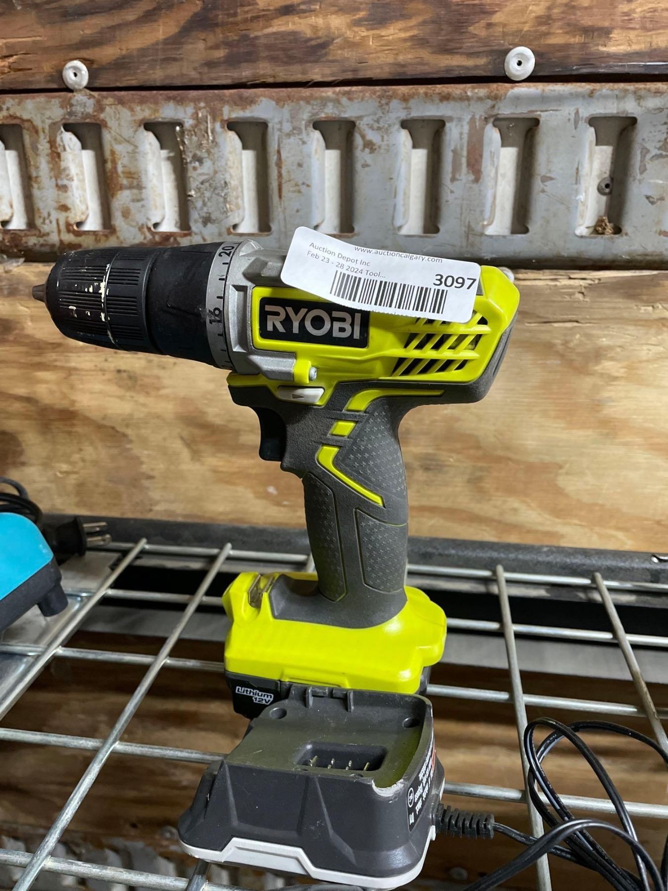 Ryobi Cordless Drill 12V Drill with Charger and Extra Battery