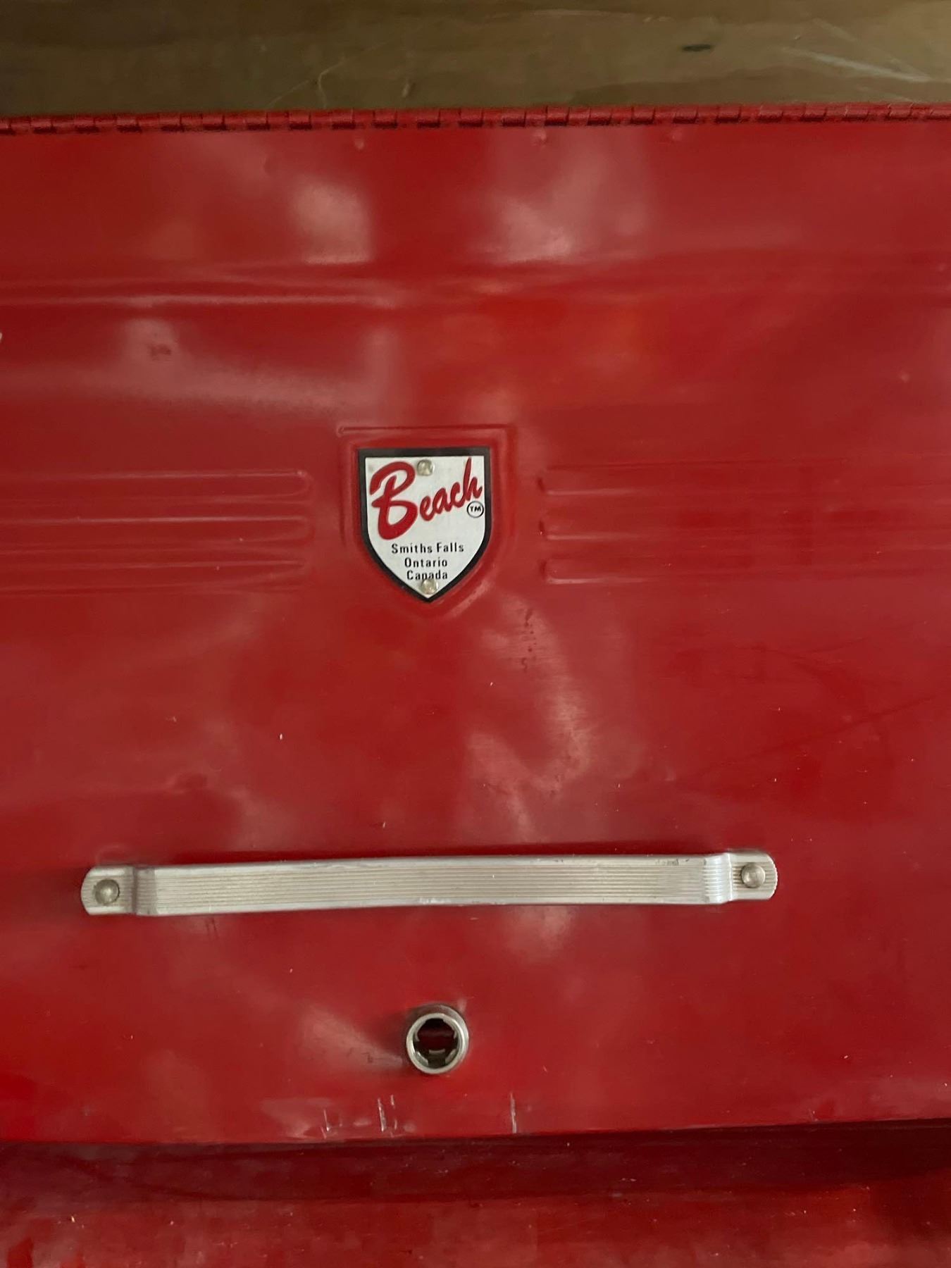 Beach 9 Drawer Tool Box