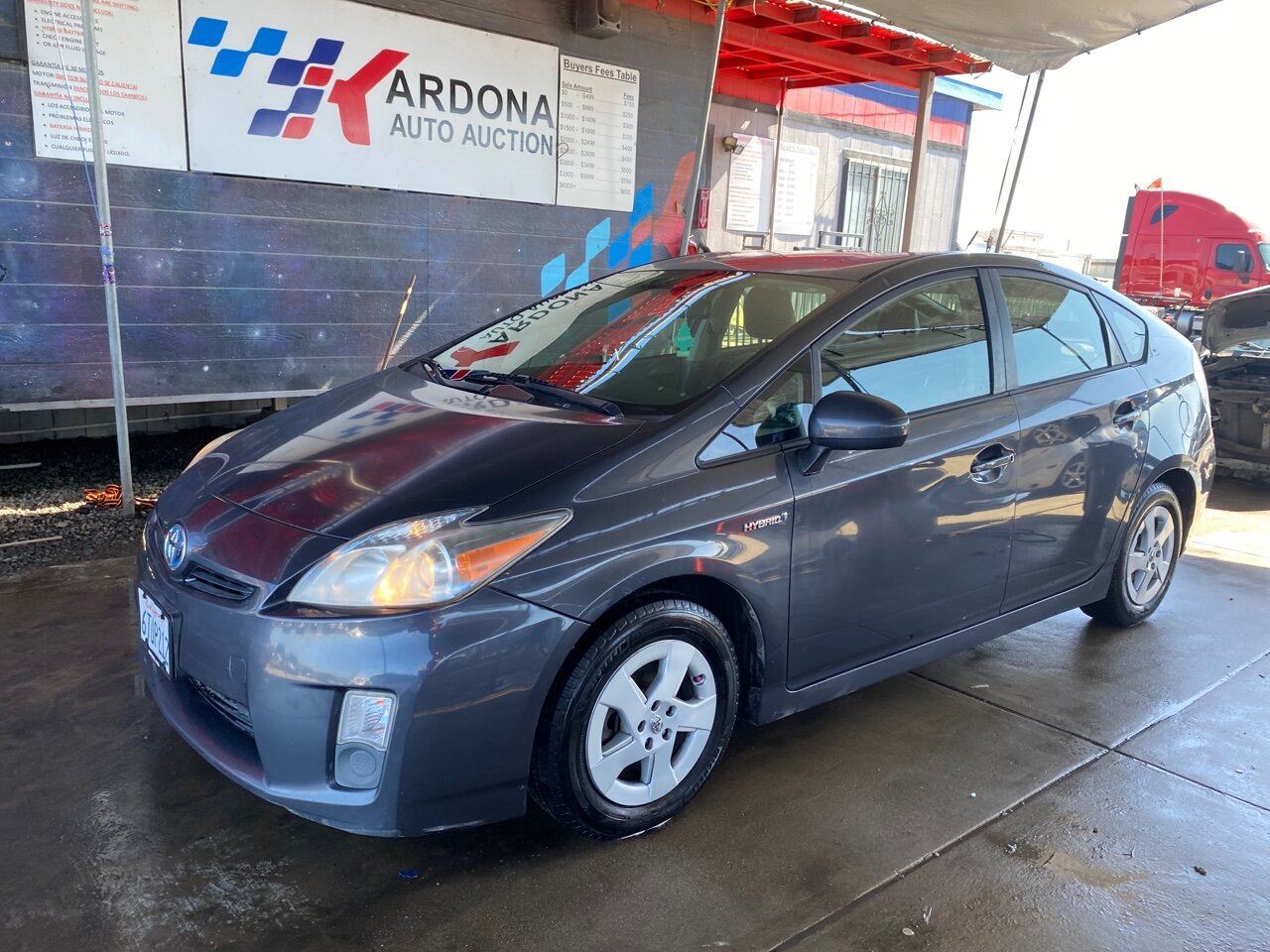 2011 TOYOTA PRIUS