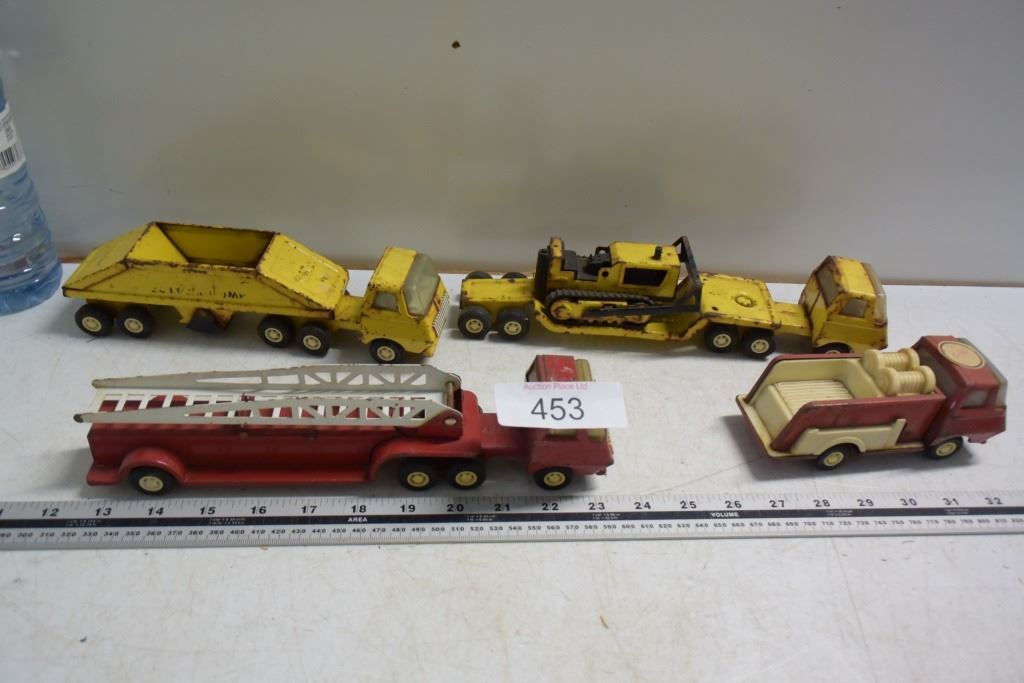 Collection of vintage Tonka truck toys