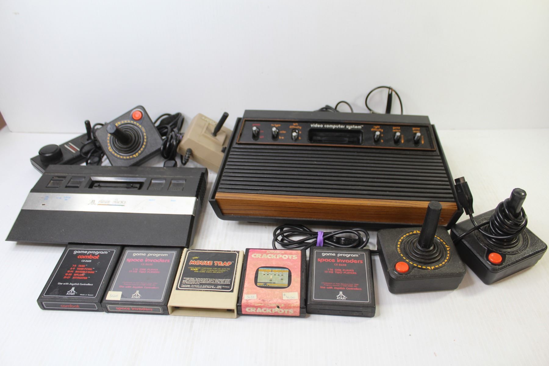 Atari Console Wcontrollers 2 Games Video Computer System W