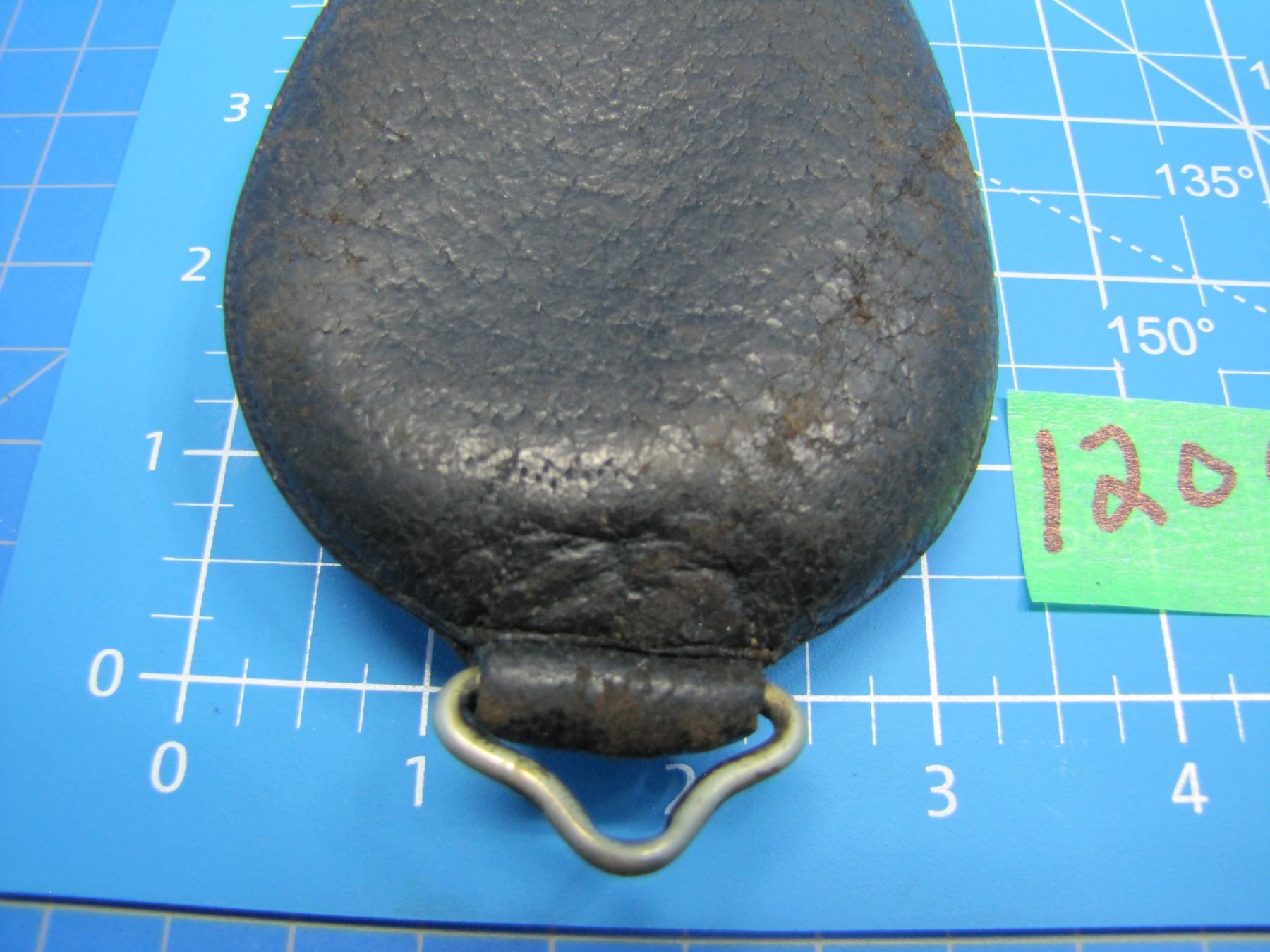 Hawksley Leather and Brass English adjustable shot pouch marked in oz ...