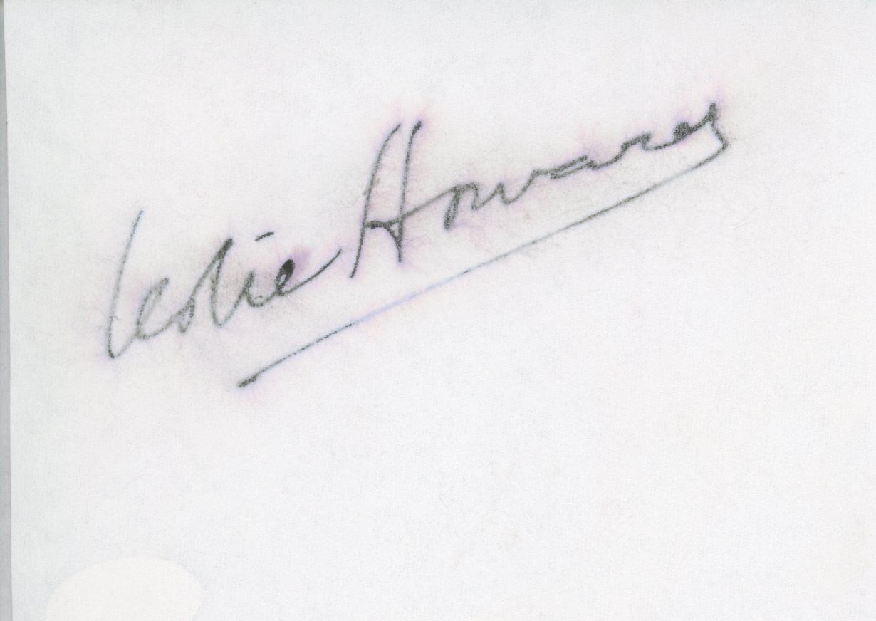 Leslie Howard signature cut