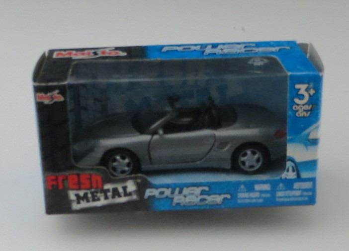 Maisto Fresh Metal Power Racer Silver Porsche 1/43 Scale