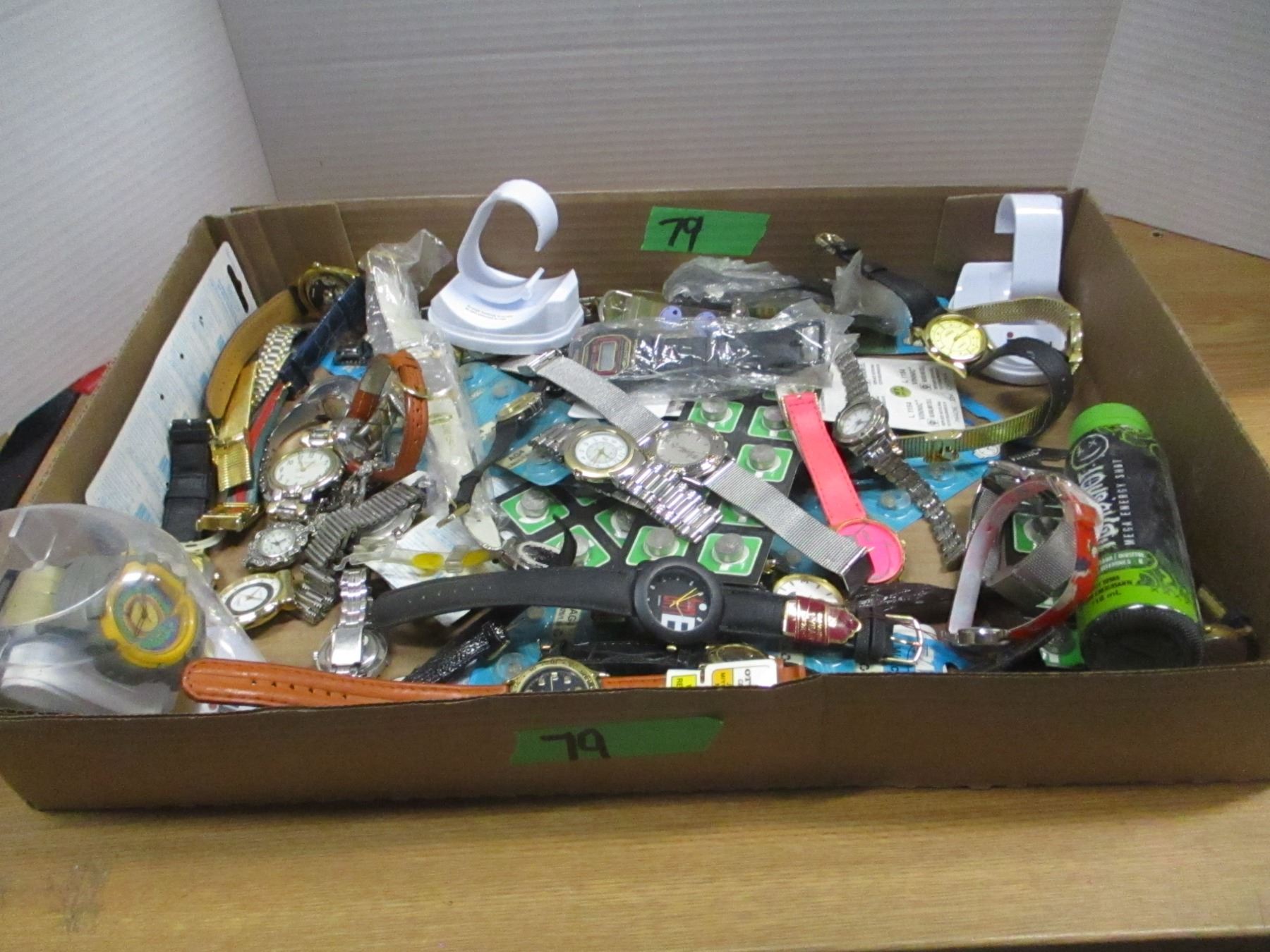 FREIGHT DAMAGE (AS IS): FLAT C/W WATCHES, ETC