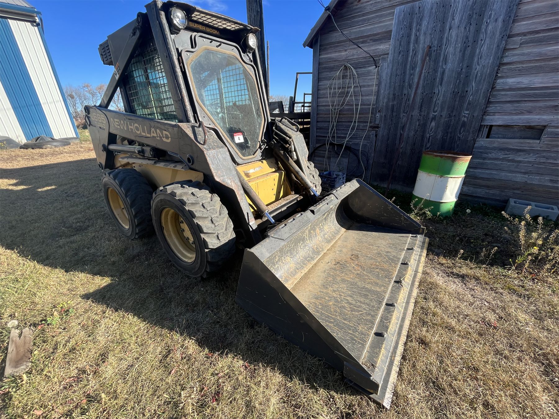 New Holland Skid Steer, LX665 Turbo. Approx 45HP. 4500 Hours