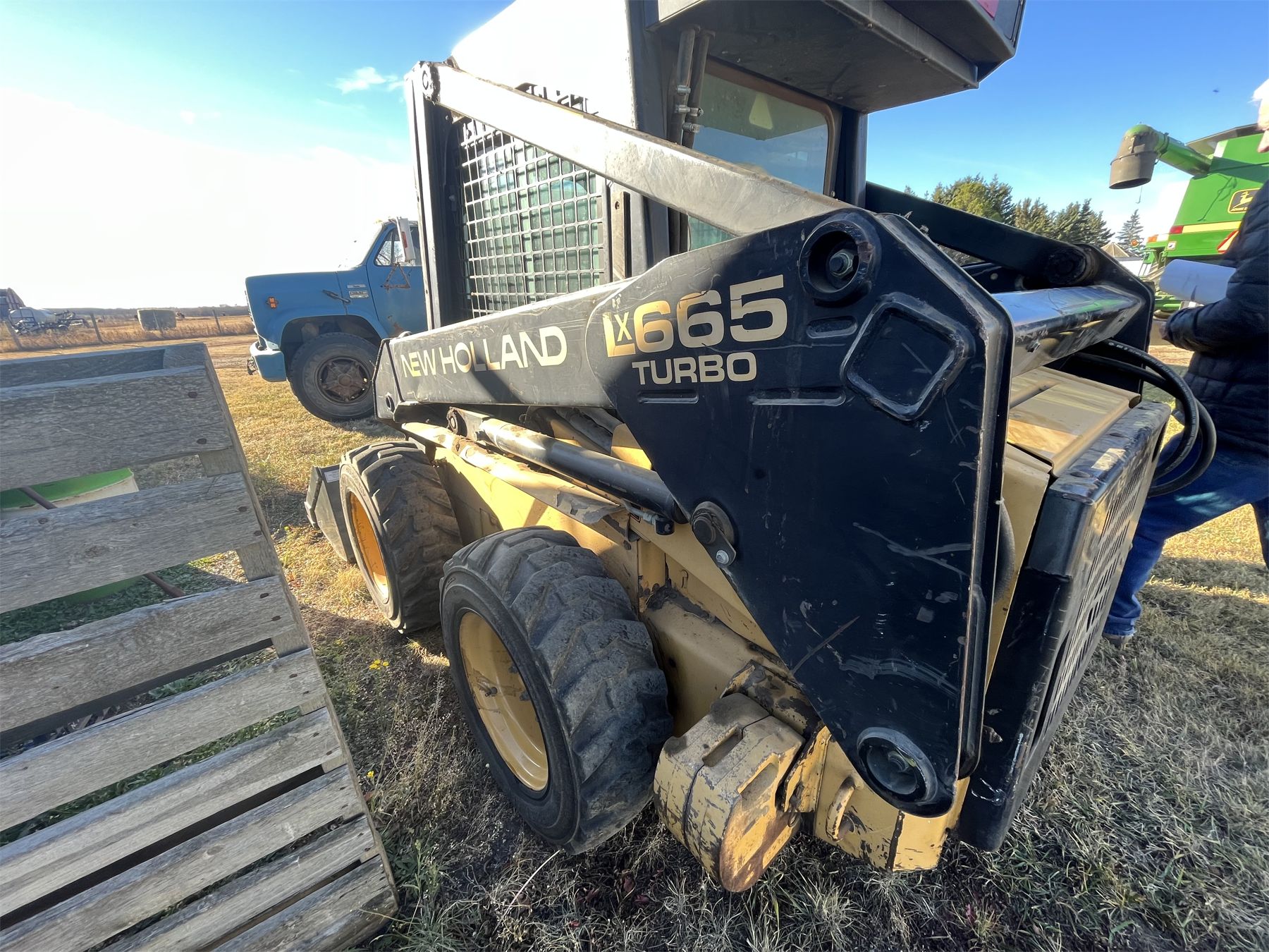 New Holland Skid Steer, LX665 Turbo. Approx 45HP. 4500 Hours