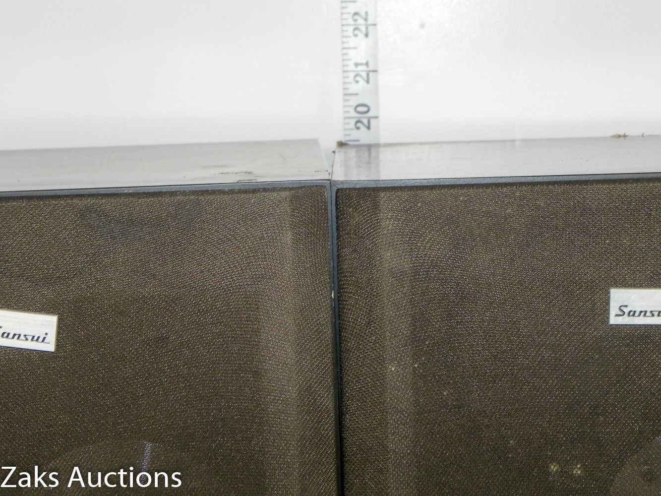 Pair of Vintage Sansui AA-2900 2 Way 2 Speaker System Stereo Speakers